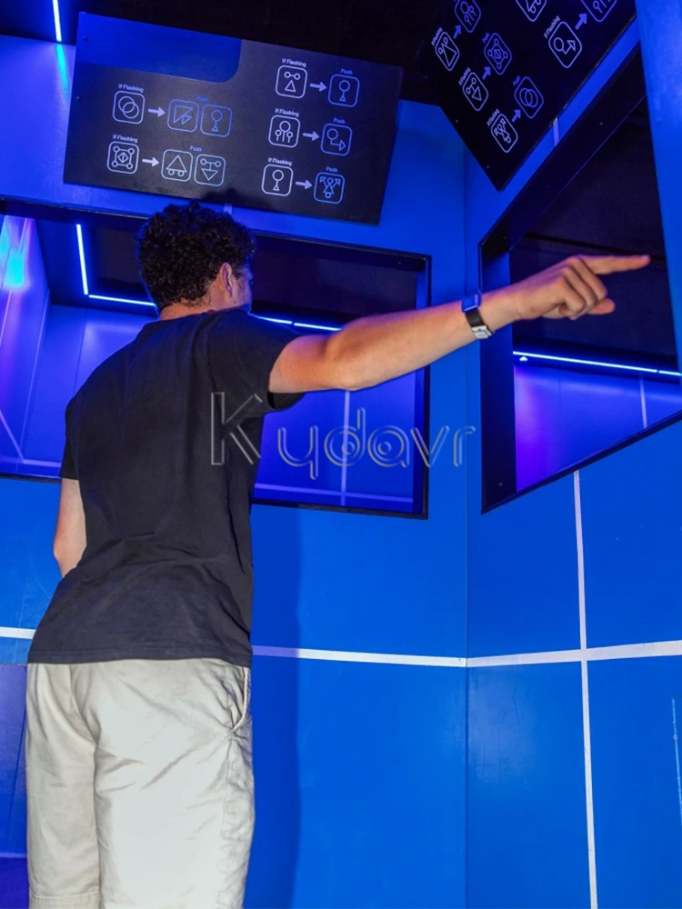 Escape Activate Maze Gaming Room Interactive Children Play Equipment ...