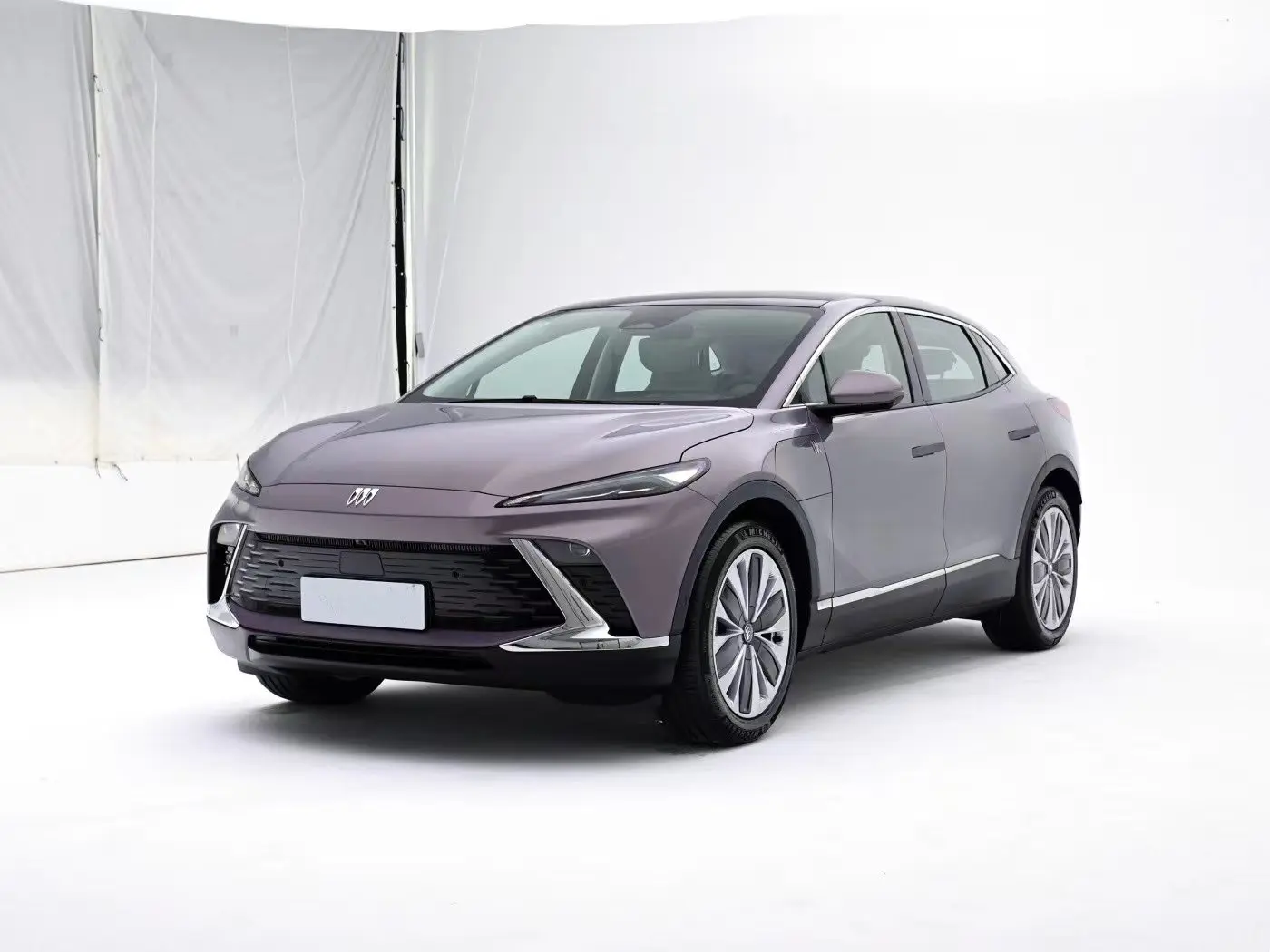 Luxury Design Electric Vehicle Ev E4 620km Awd Ff Lfp Ternary Lithium Battery - Buy Fast Ev Car ...