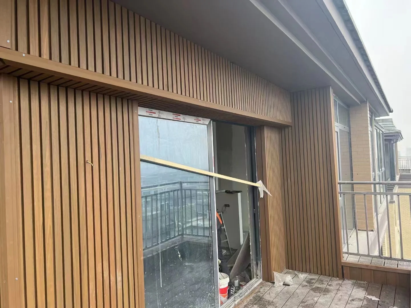 Fashionable Wood Composite Cladding WPC Decorative Panels