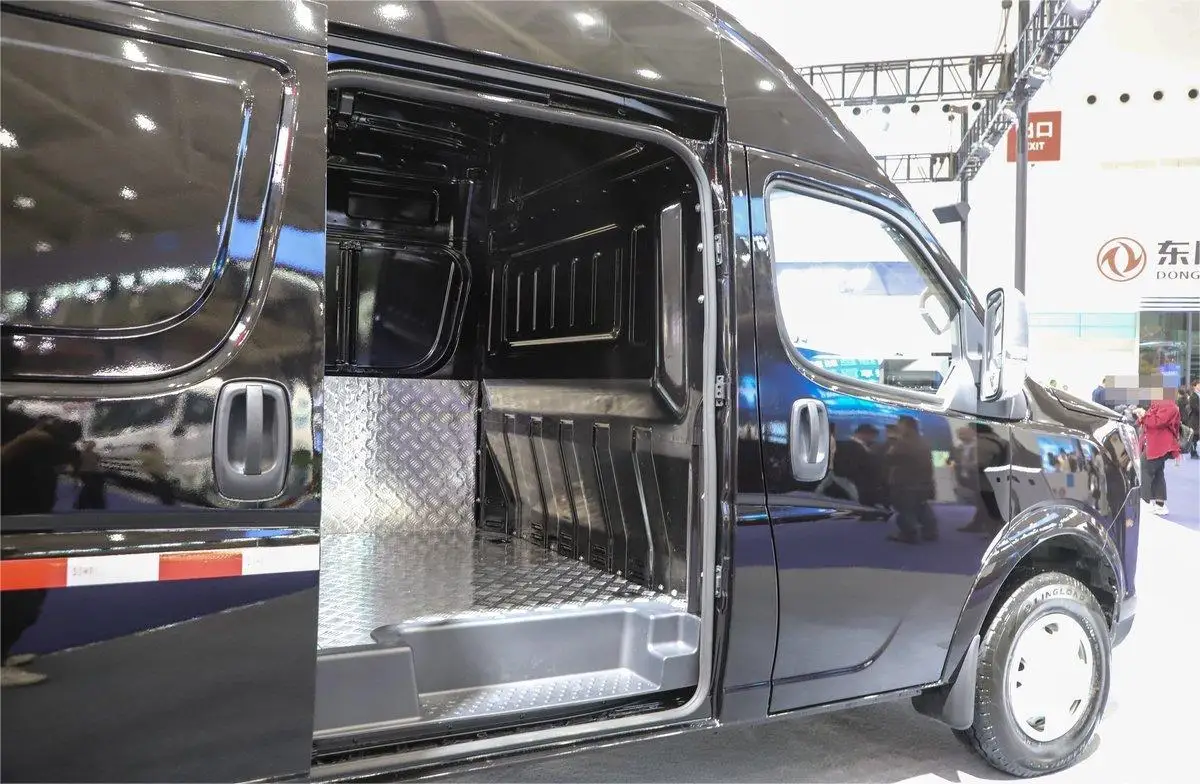 Electric 3 Seats Cargo Logistic Box Van With 77.28kwh Catl Battery ...