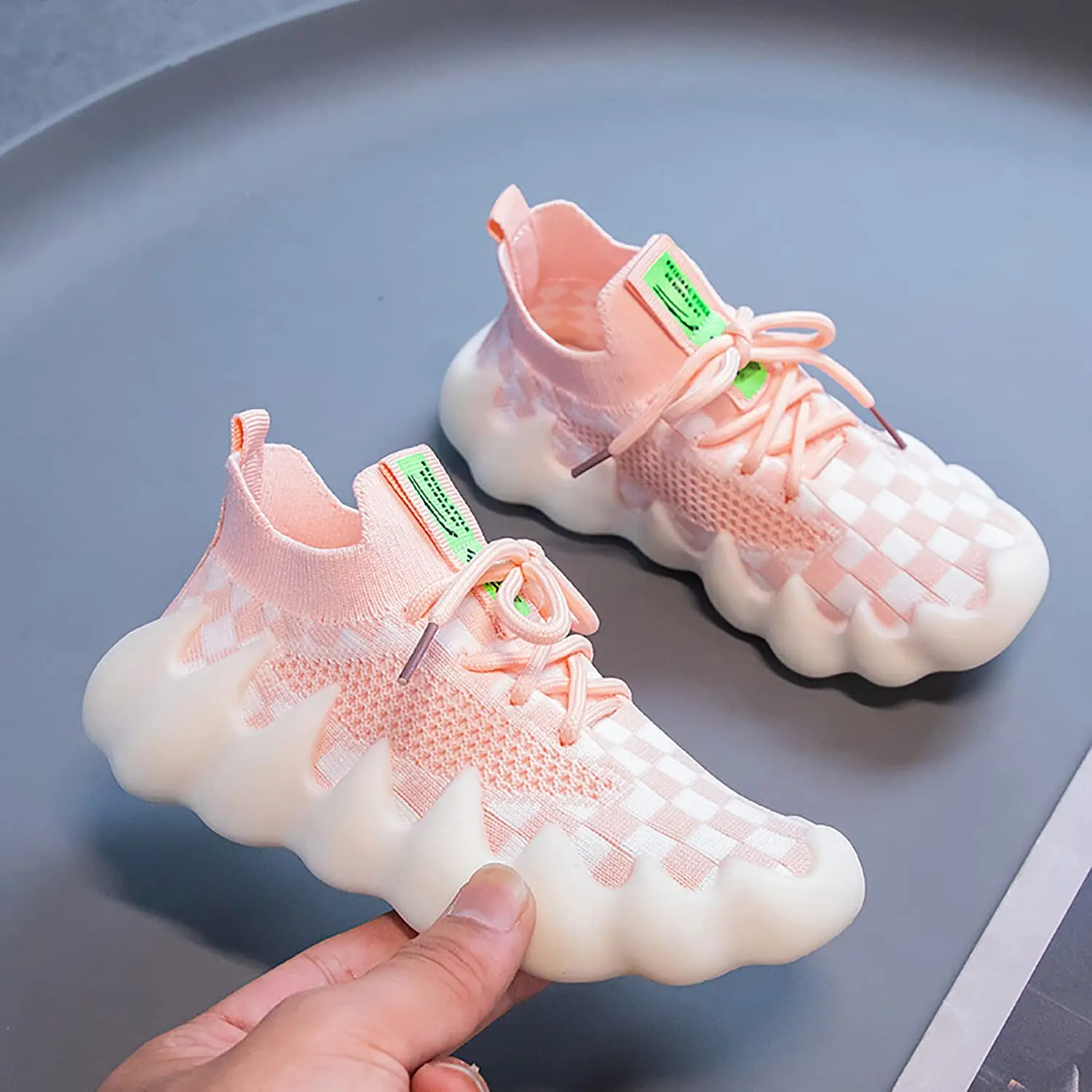 Alibaba.com: Children's Flying Weaving Shoes, Spring and Autumn Stripe ...
