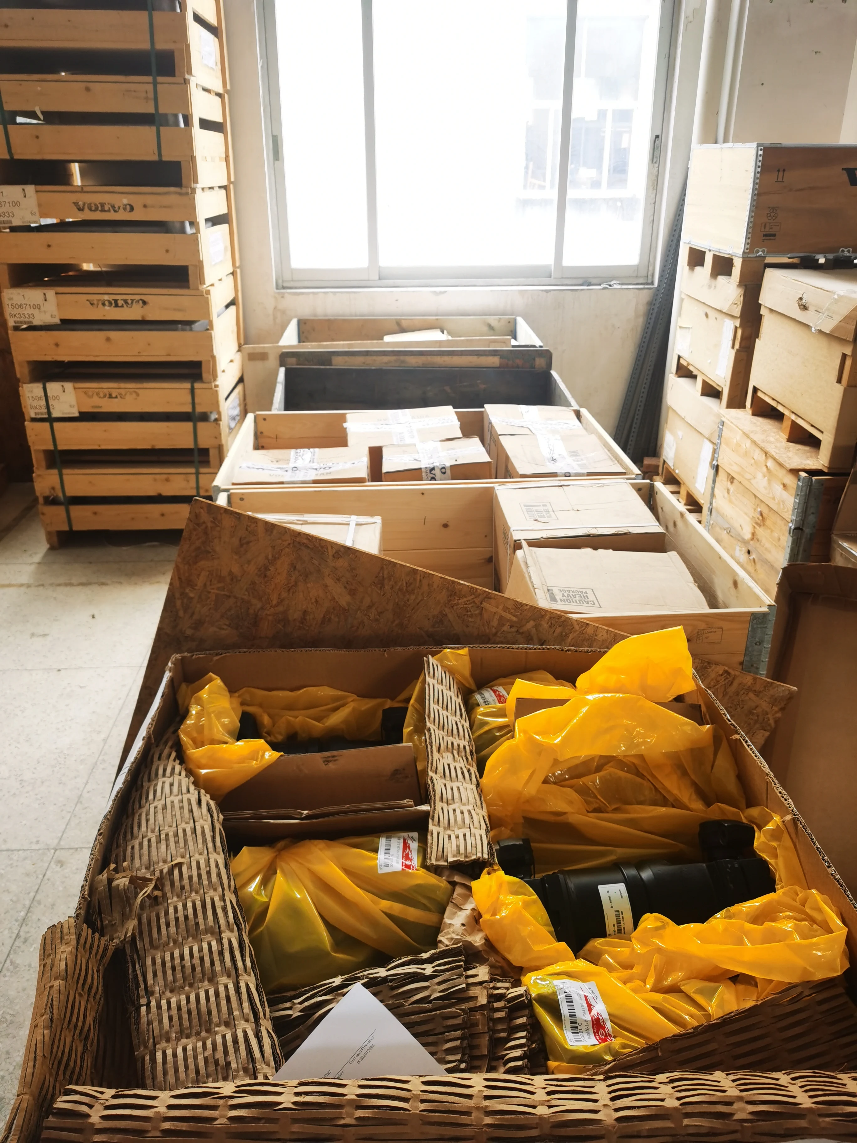 15096757 TURBOCHARGER VOLVO A25D Articulated Truck for Installation ...