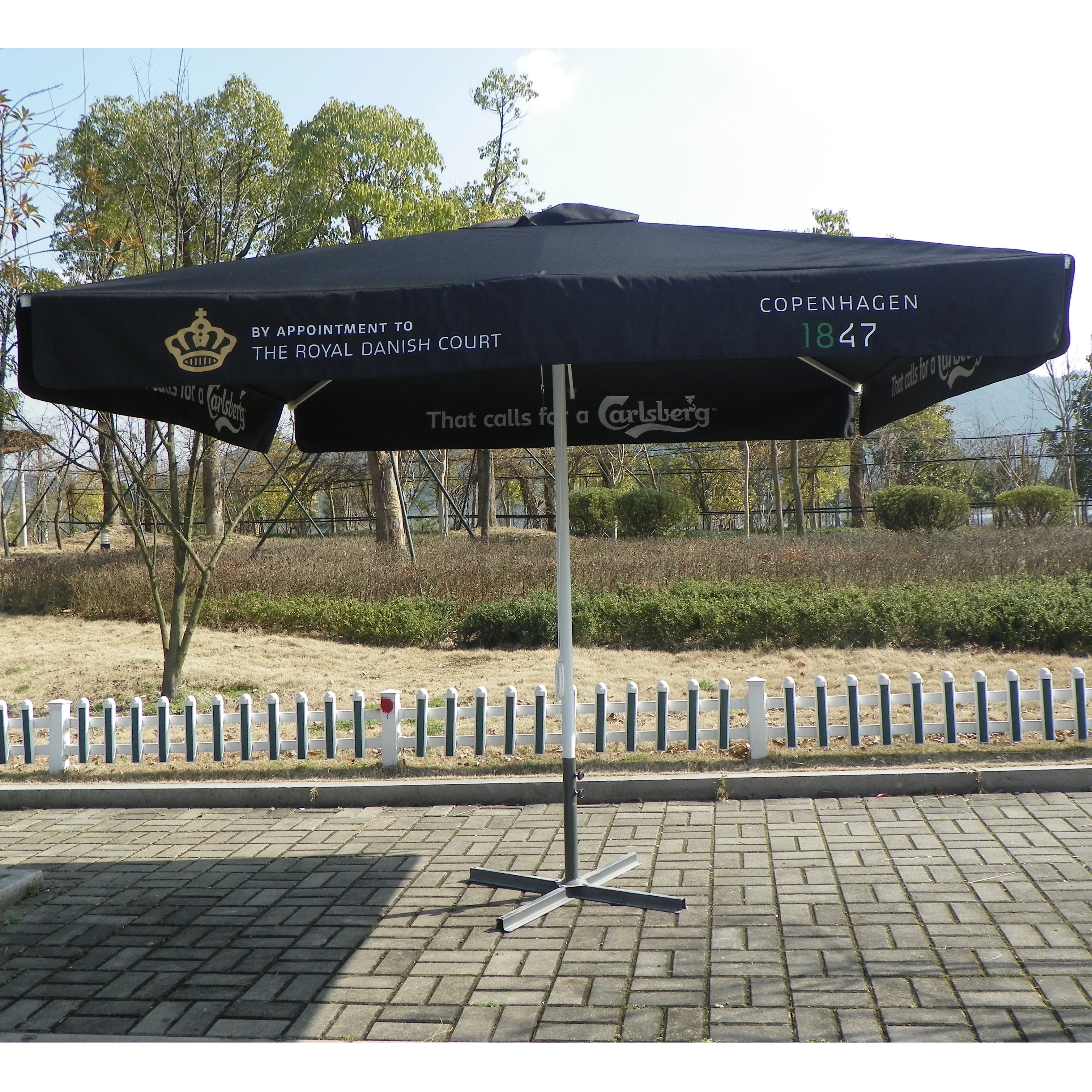 Outdoor Furniture Big Outdoor Umbrella Advertising Umbrella Beer Brand ...
