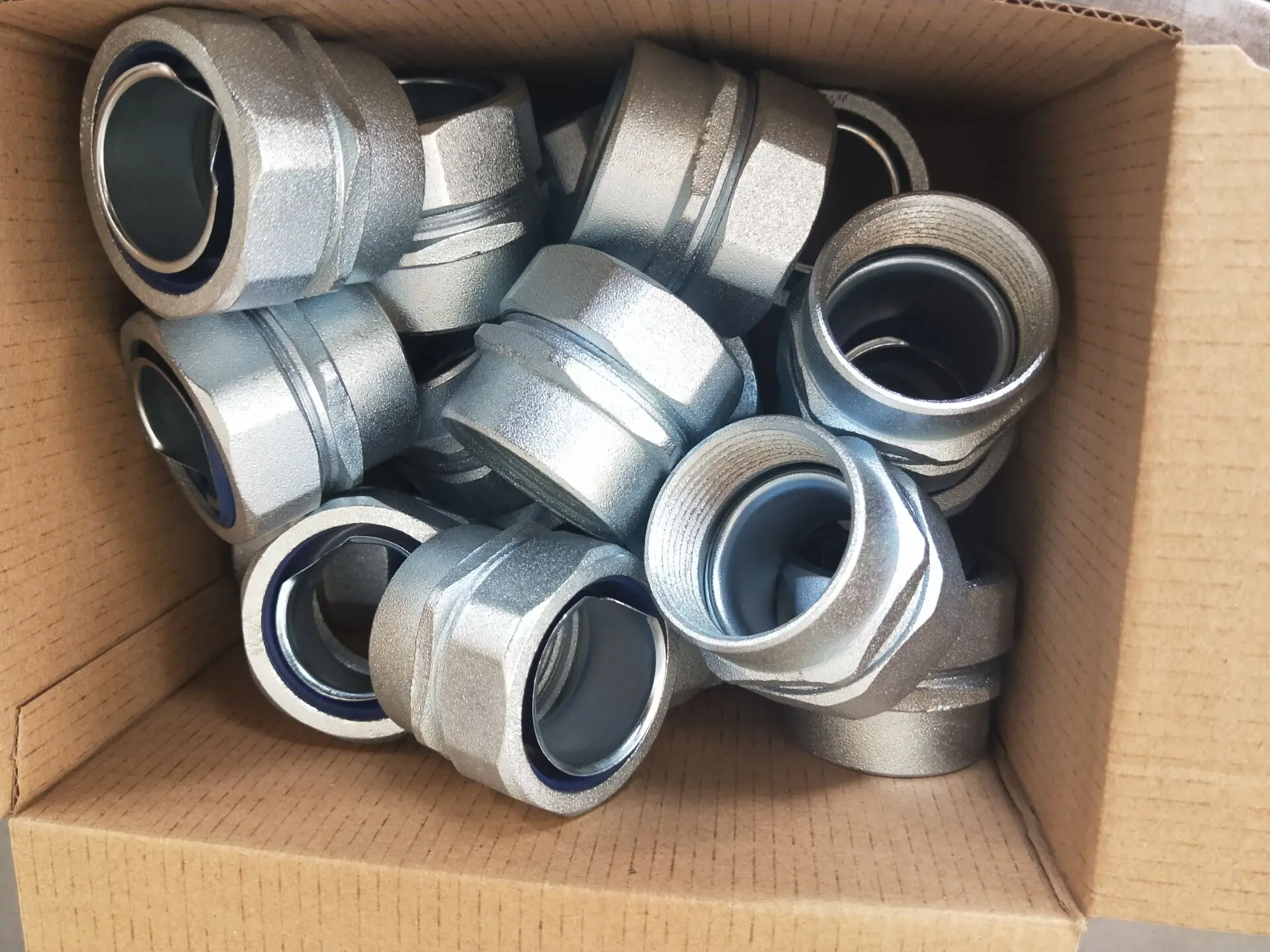 Dpn Type Conector Recto Para Tubos Rigidos A Conduit Flexible Con Pvc ...