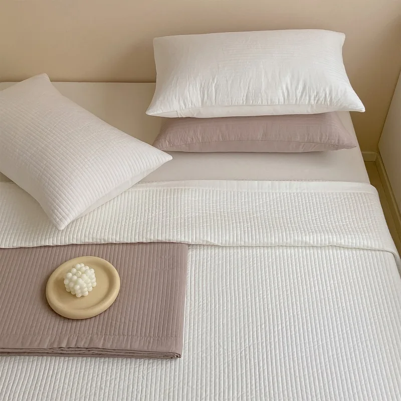 Japanese and Korean Style Quilt for Wedding and Home Use