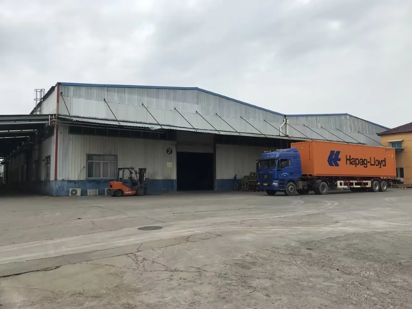 High Quality Clutch Pump for Iveco Daily - OEM 5802863031