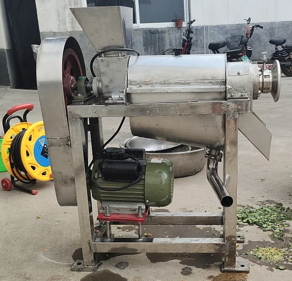 Commercial Mango Pulper - Efficient Juice Making Machine