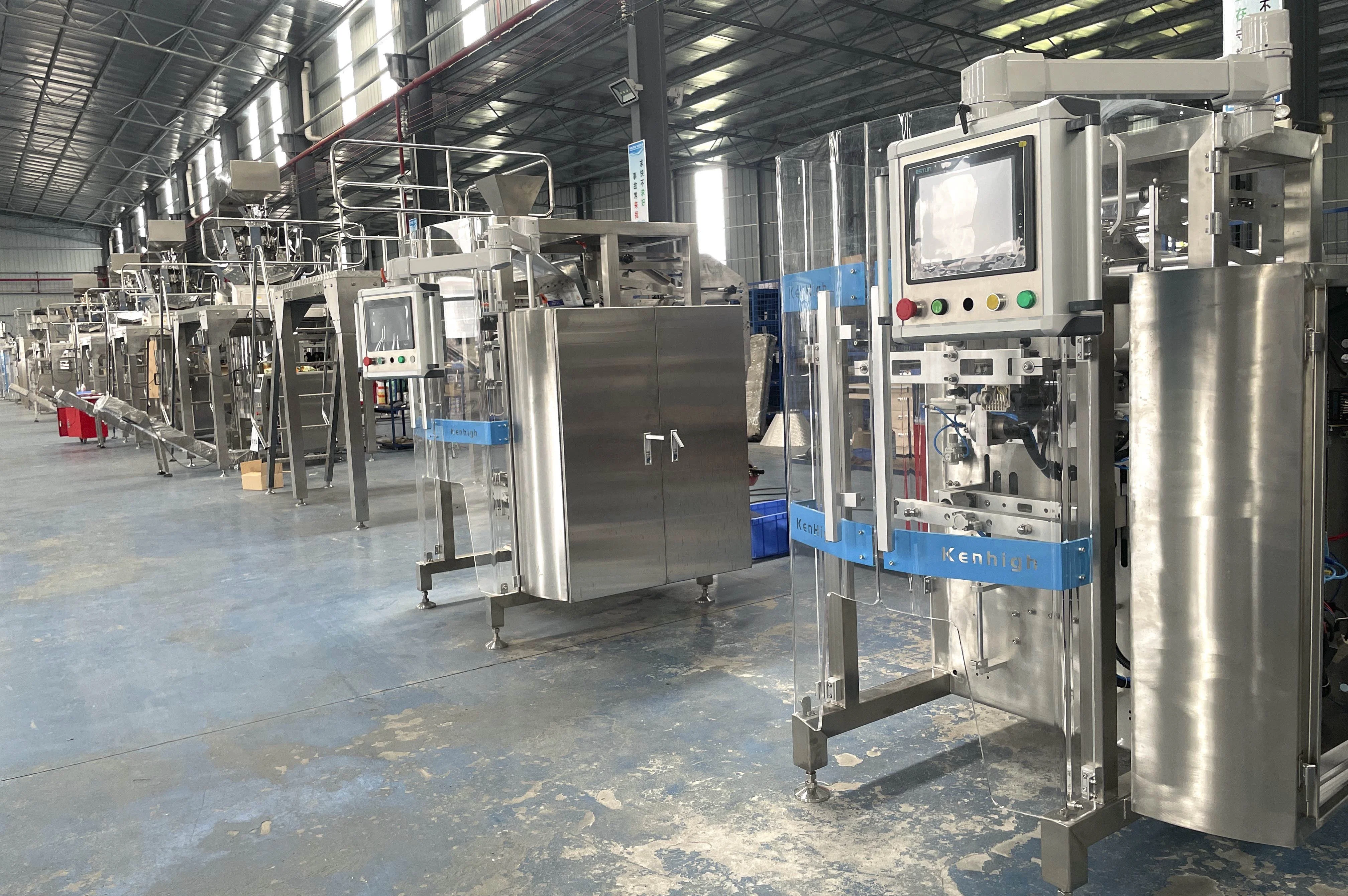 Automatic Vertical High Speed Liquid Pouch Packaging Machine Filling ...