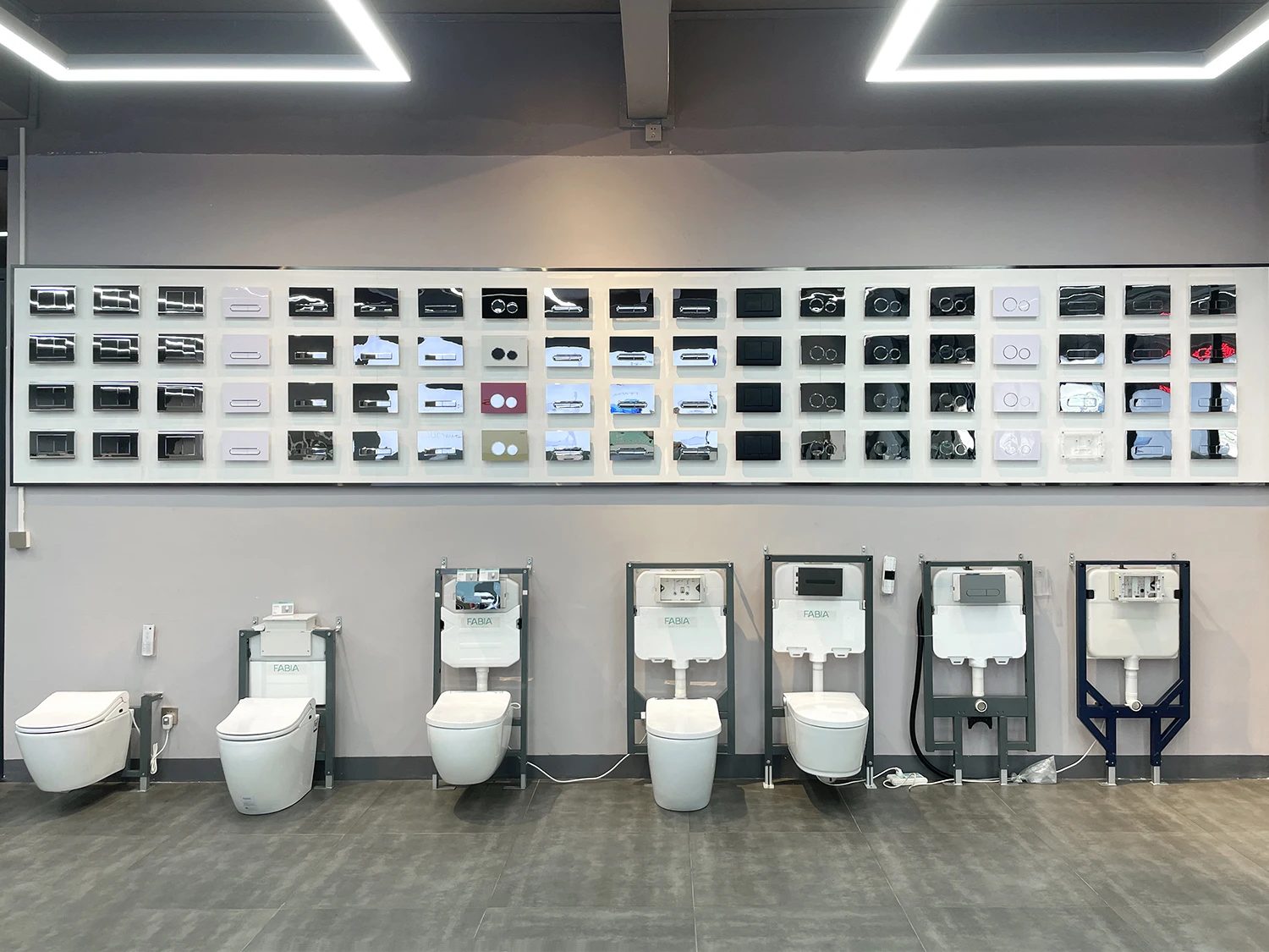 Hanging European Rimless P Trap Wc Bathroom Strong Flushing Color ...