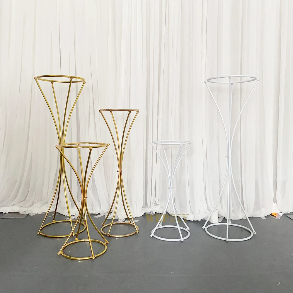 Gold Metal Flower Stands - Elegant Wedding Decorations