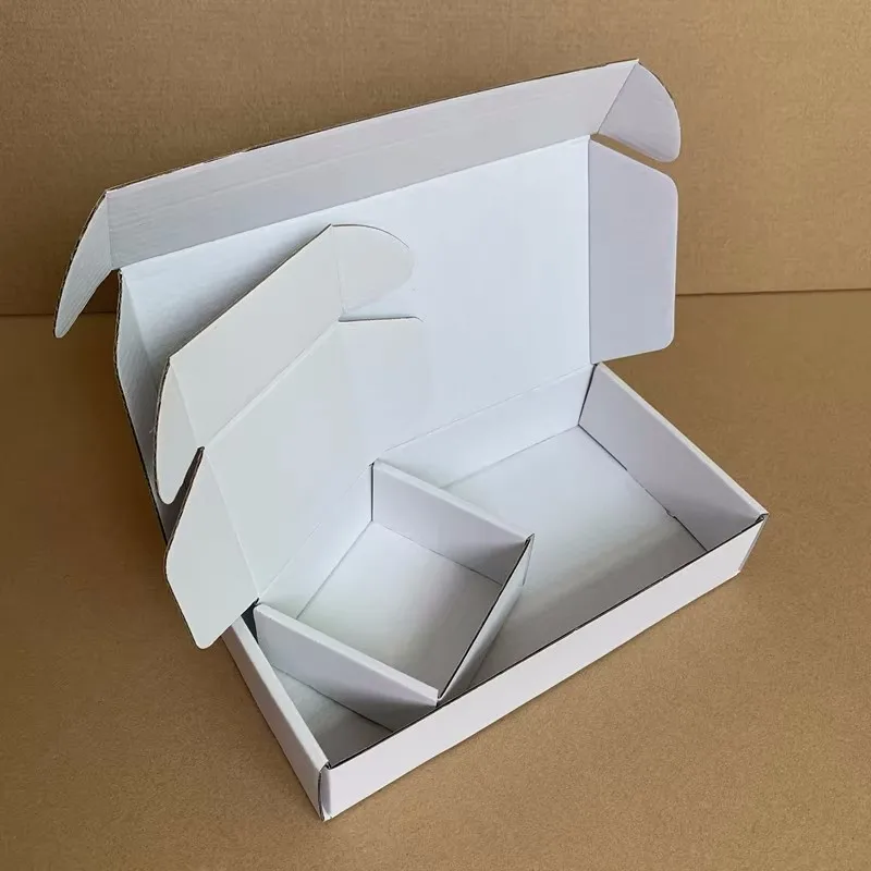 Customized Corrugated Cardboard Boxes for Apparel Shipping