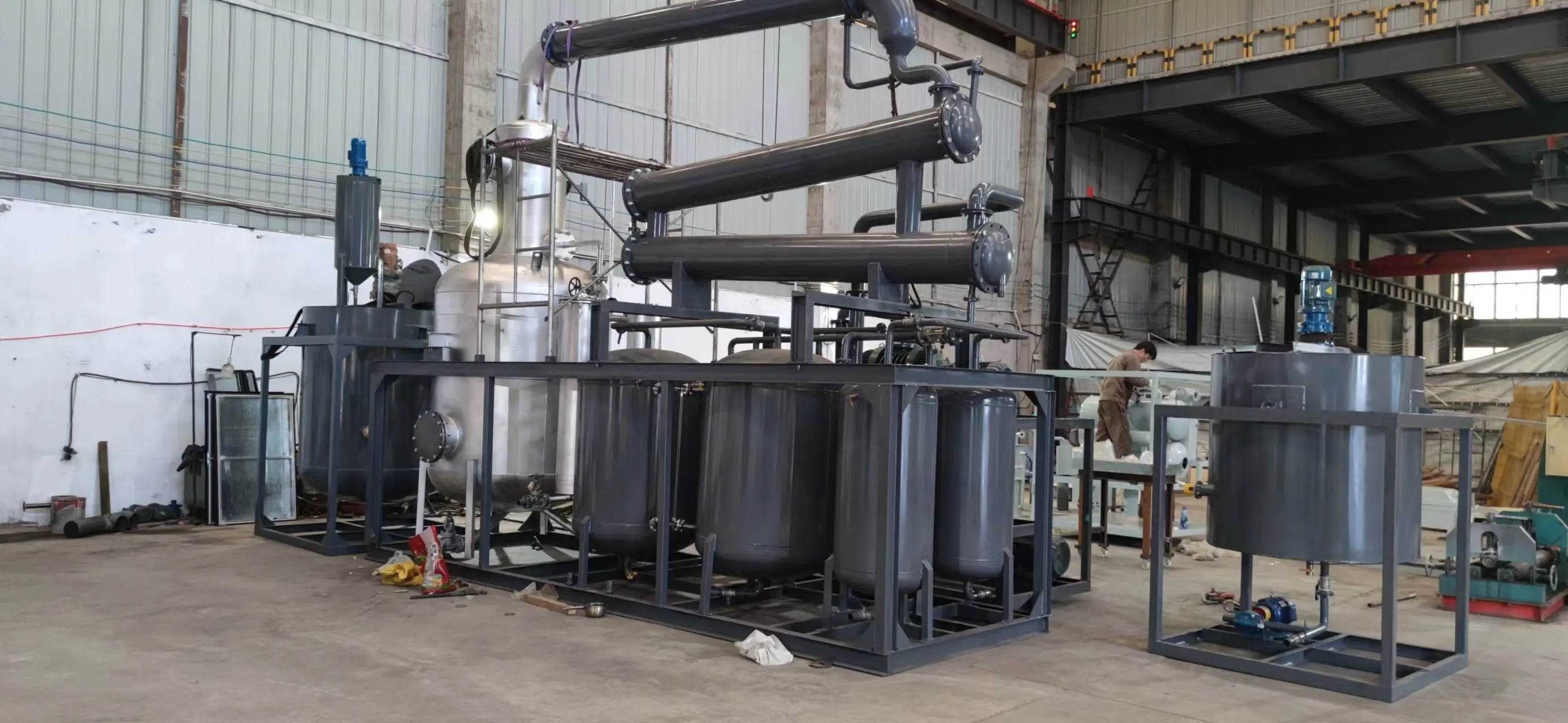 Distillation Technology - Efficient Engine Oil Recycling