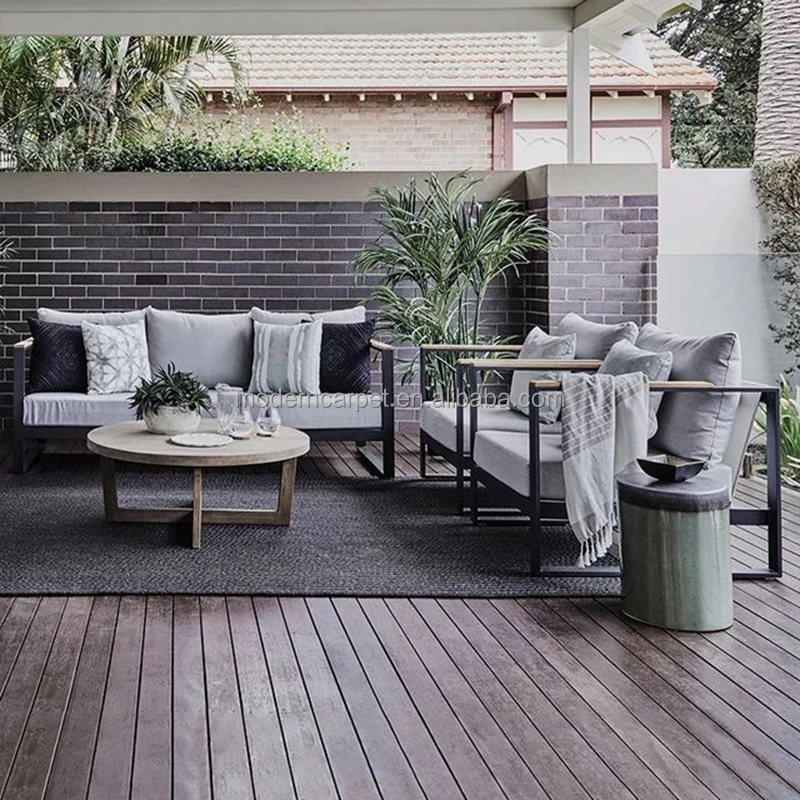 Polypropylene Braided Outdoor Rugs - Durable & Stylish