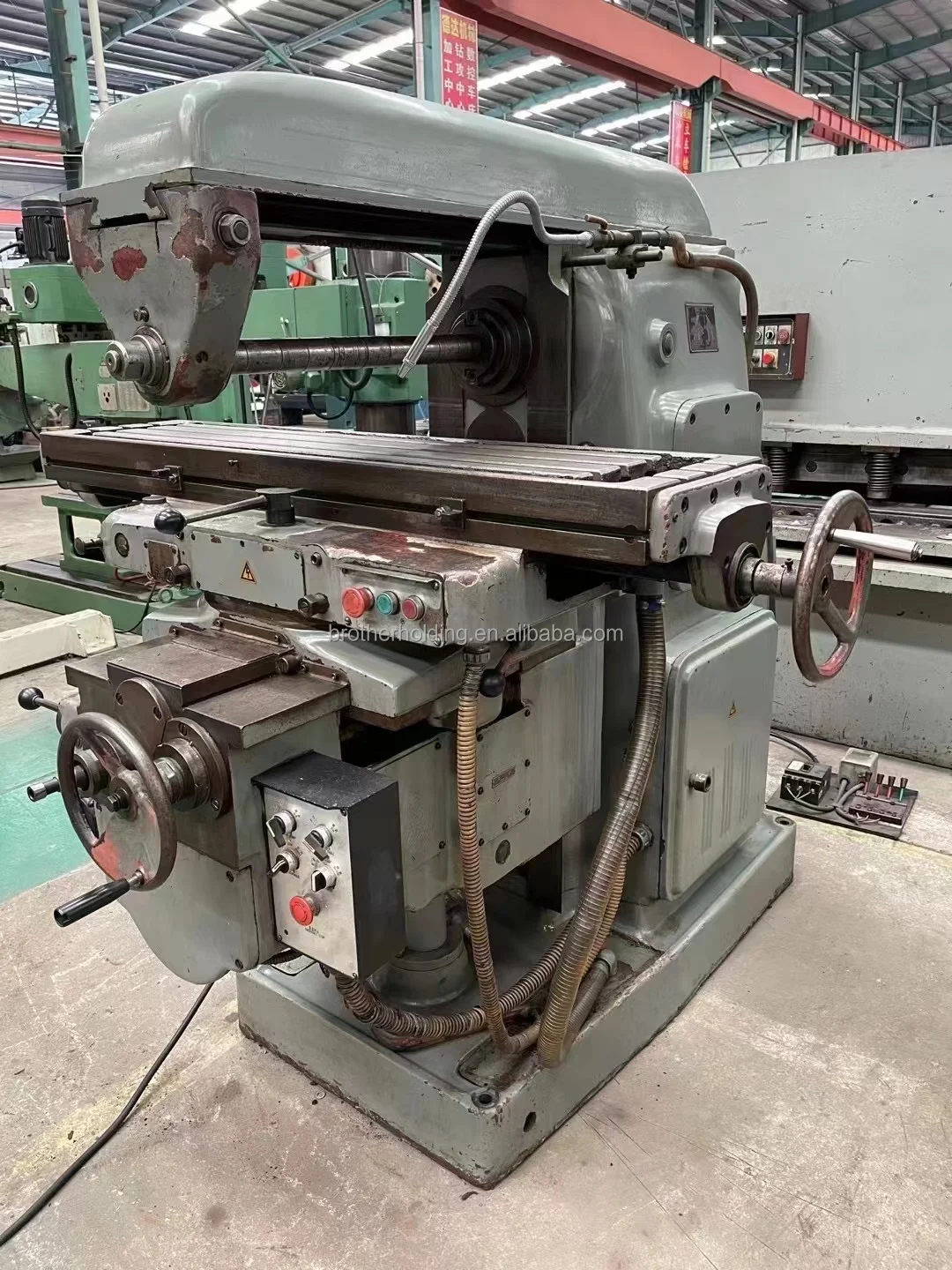 Used Metal Universal Milling Machine Vertical Universal Milling Machine ...