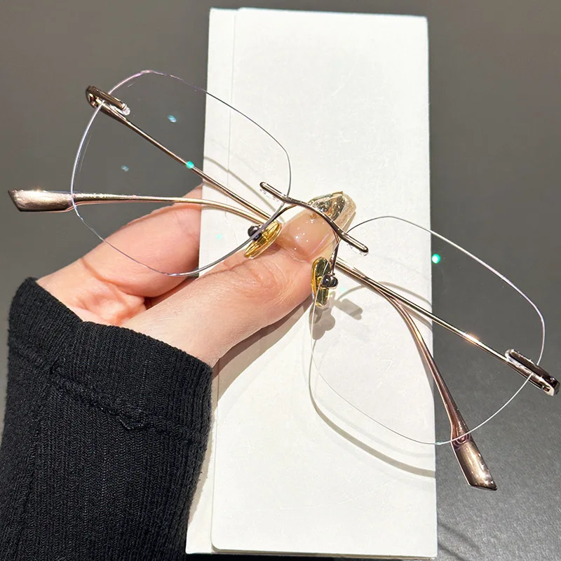 Explosive Ultra-light Rimless Myopia Frames for Men Anti-blue Light ...