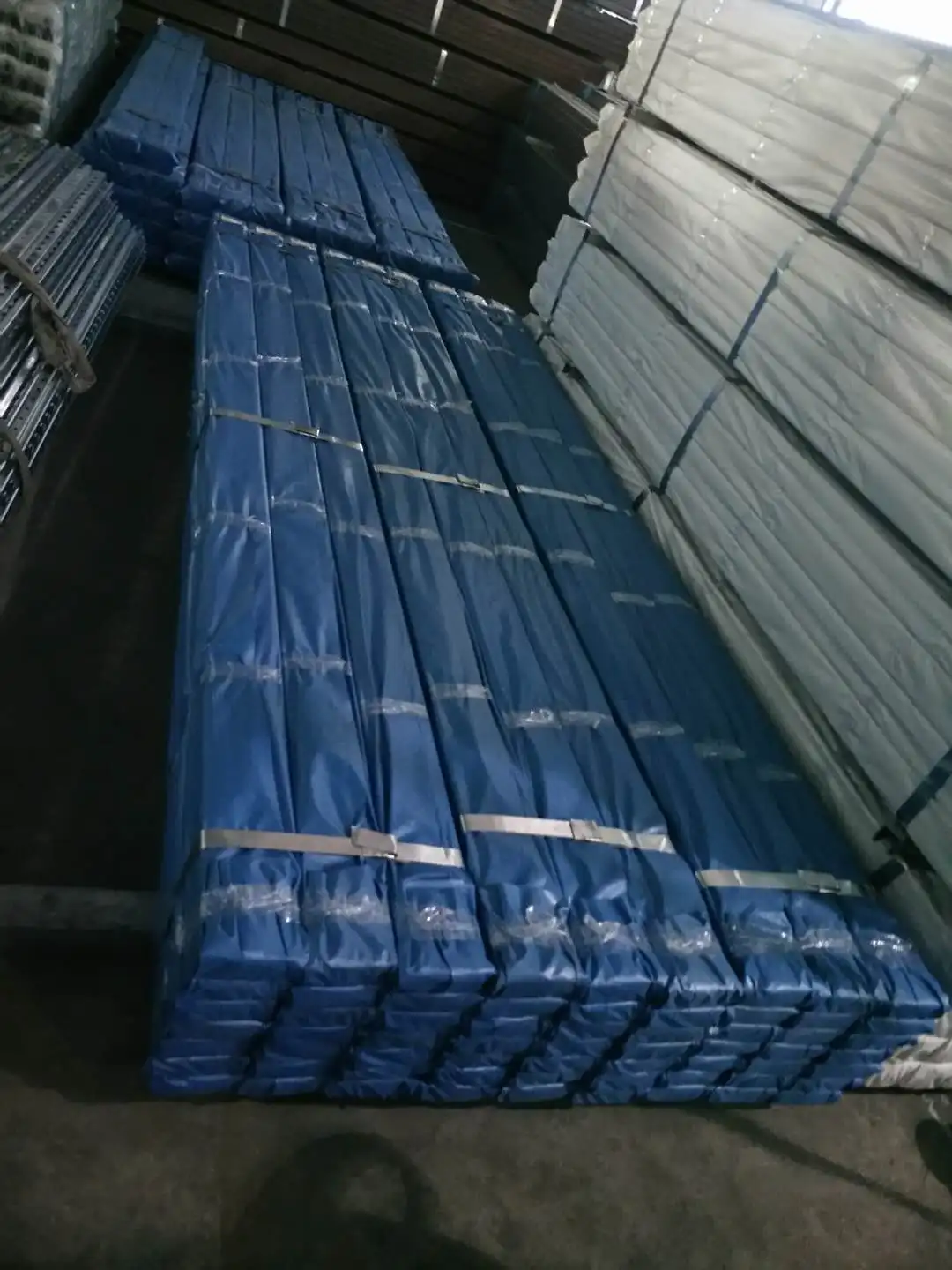 Canal Unistrut Riel Strut - Buy Canal Unisturt Canal Puntal Riel Strut ...