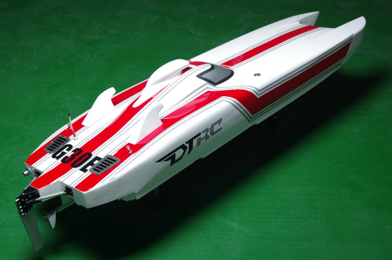 Big Racing Jet Ship Gas Engine 30CC - ARTR Boats DTRC G30E