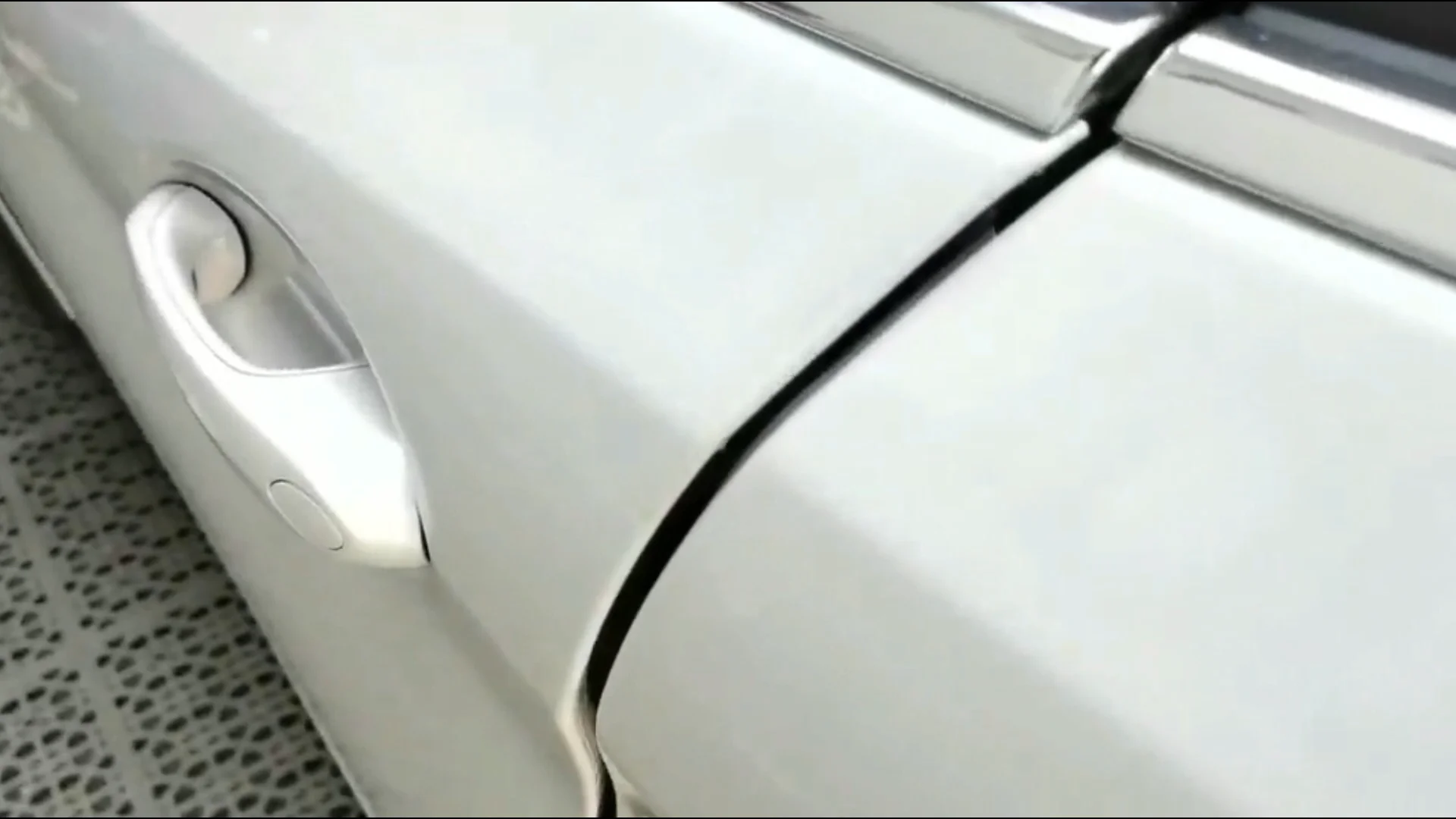 Other Body Parts Automobile Refitting Car Door Close Car Parts Auto ...