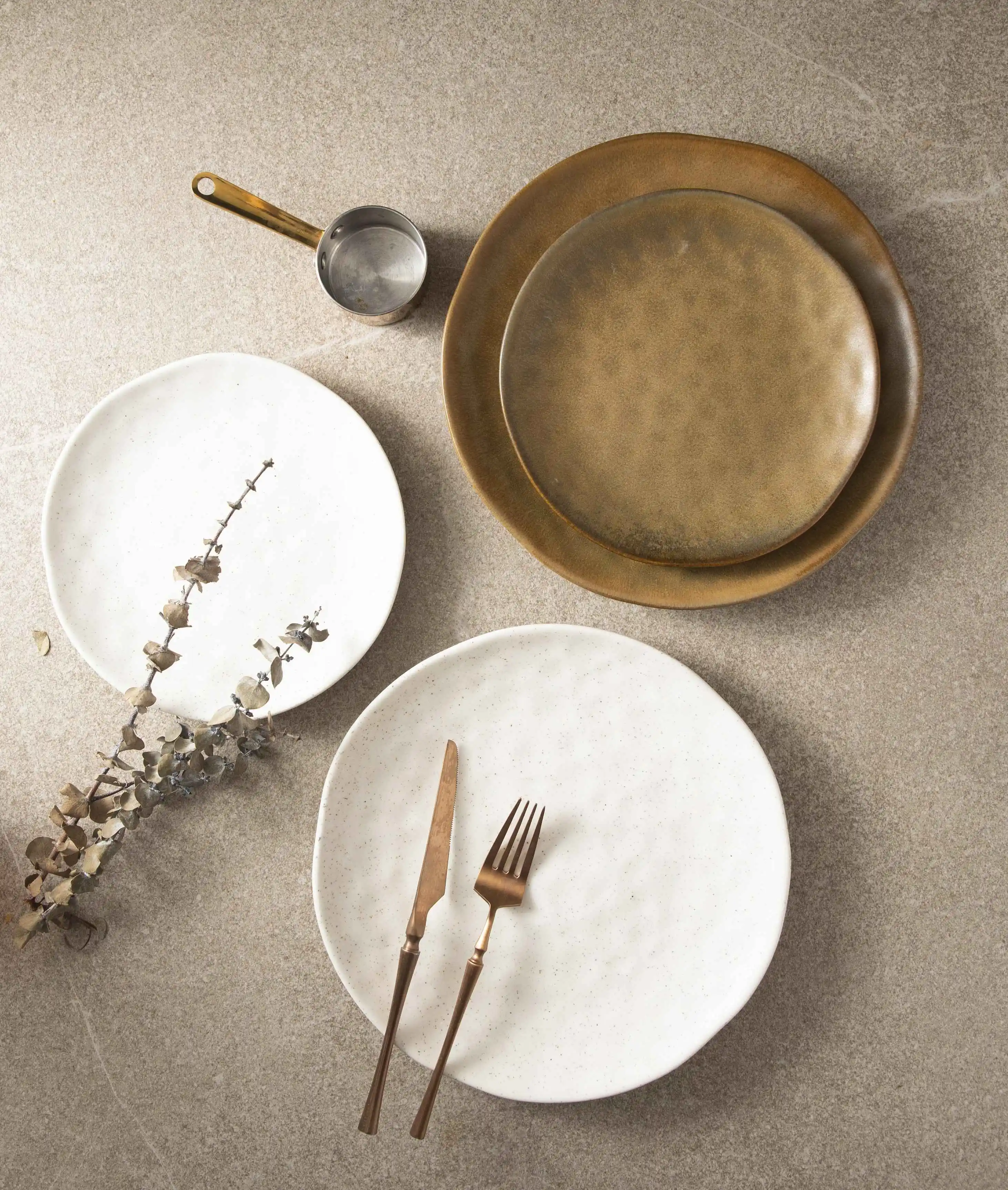 Durable Ceramic Plates - Perfect for Restaurants & Events