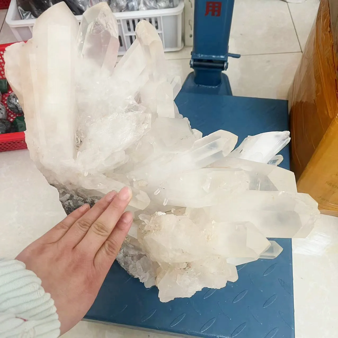 Wholesale Large Clear Quartz Clusters for Healing & Decor