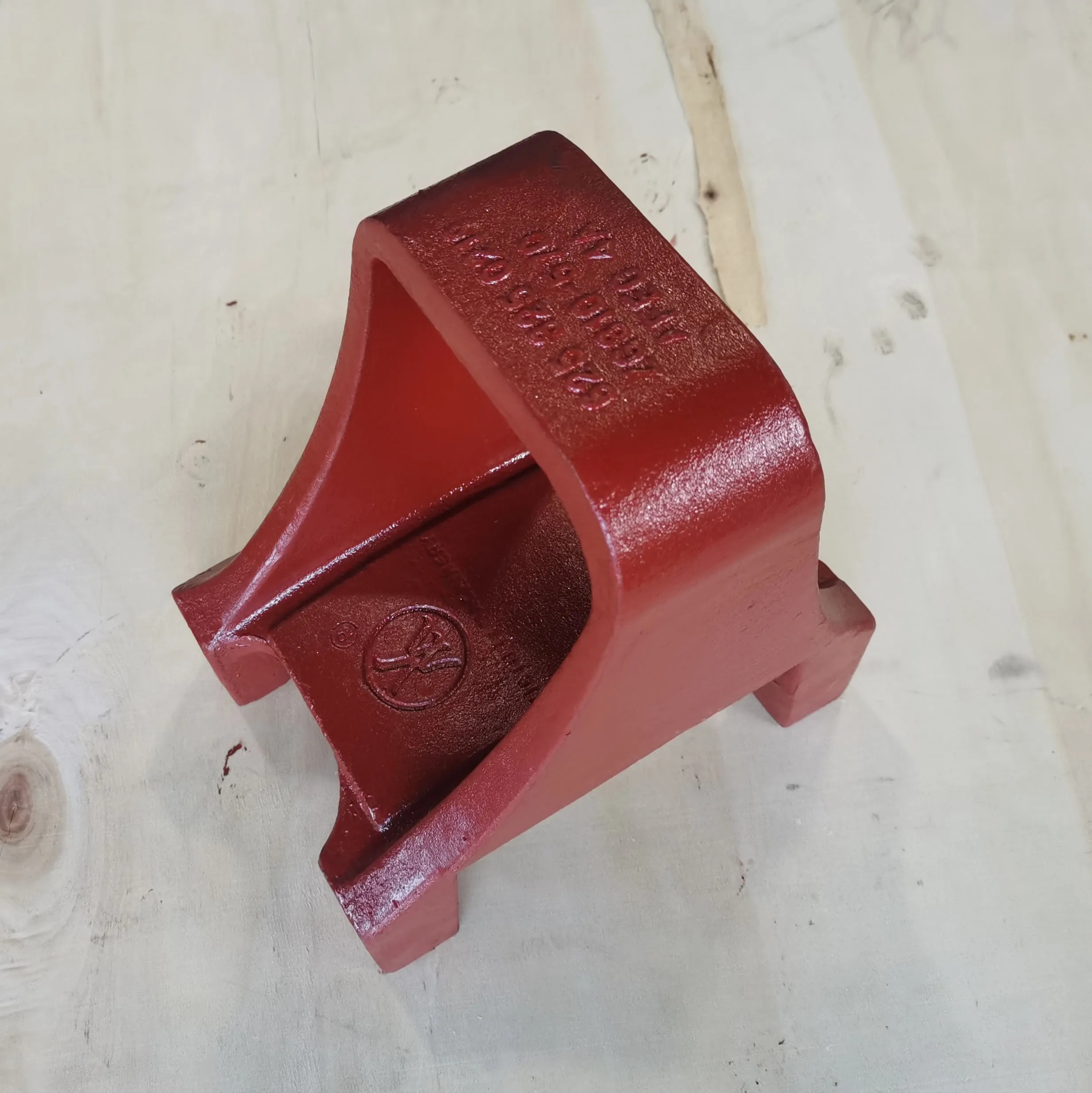 Rear Spring Hanger Bracket Low 110mm for Mercedes Trucks