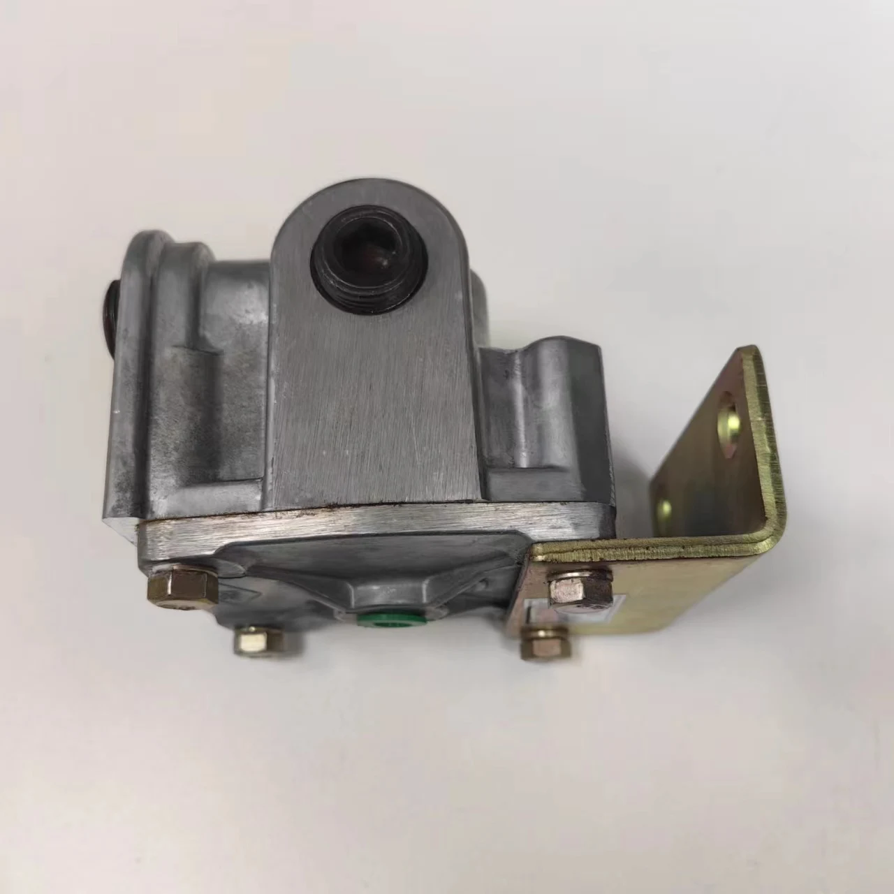 Tata Daewoo Truck Bus Part Dooan Engine Parts R12 Relay Valve Assembly Assy