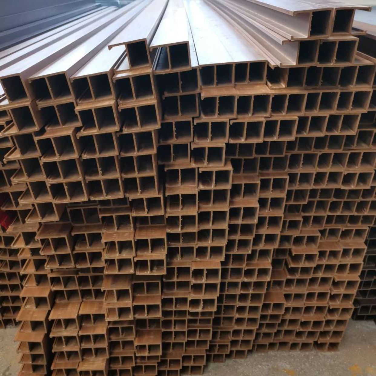 China Customized Wpc Ceiling Panels Designs For Decoration Factory ...