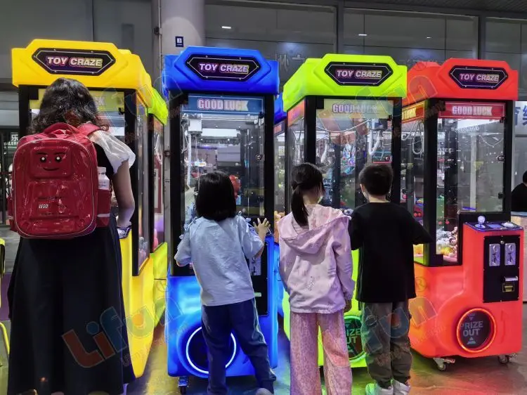 R02 Lifang Amusement Doll Catcher - Colorful Plush Toy Craze