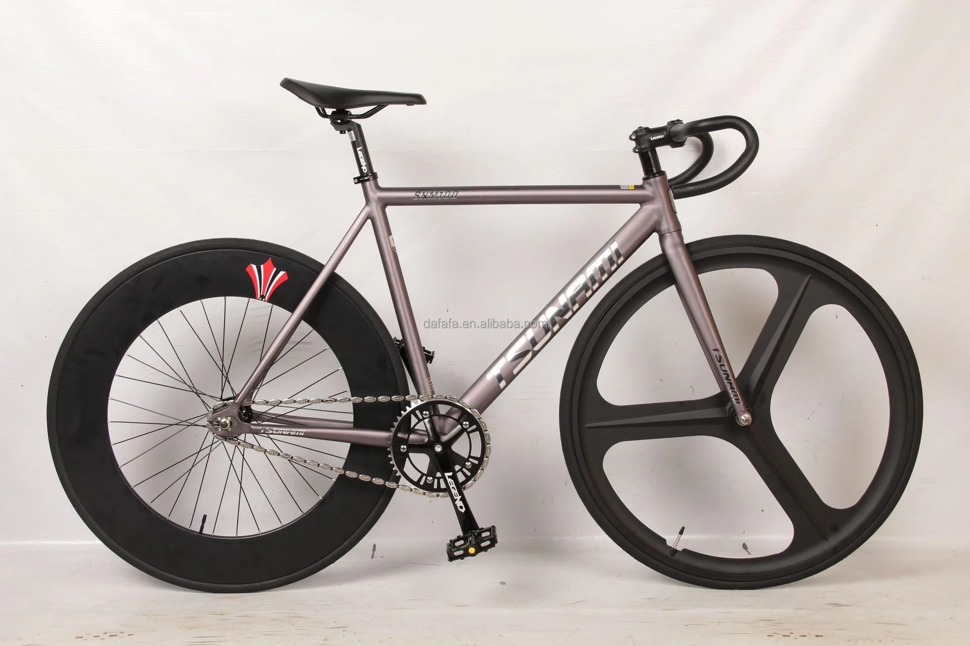 Lightweight Magnesium Alloy Fixie Bike - High-Speed Urban Cycling
