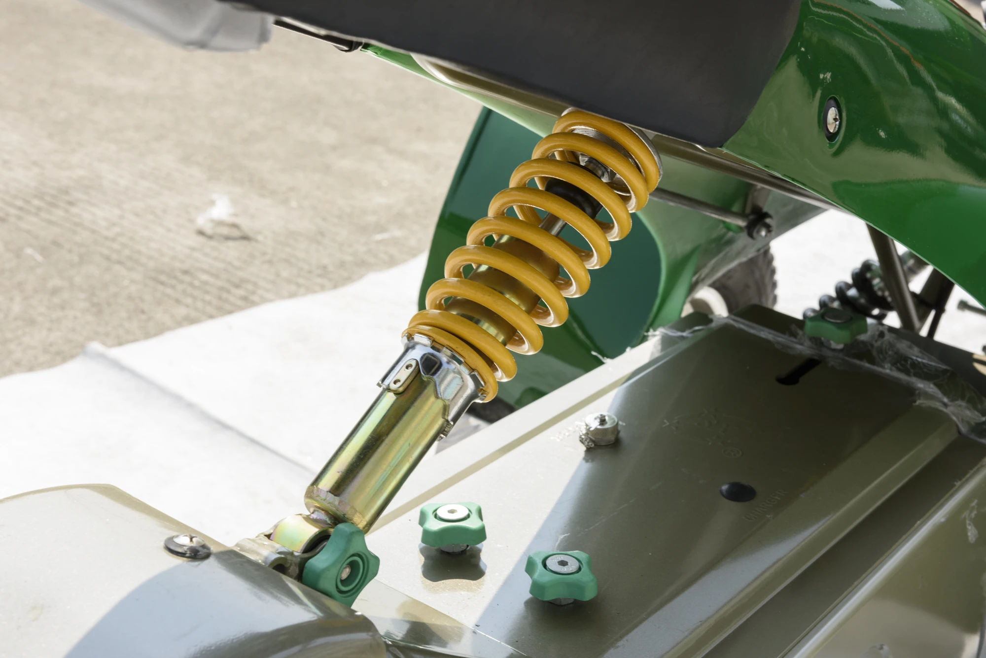 Best-Selling Motorized Electrical Golf Cruiser Ride-On Single Seat Golf ...