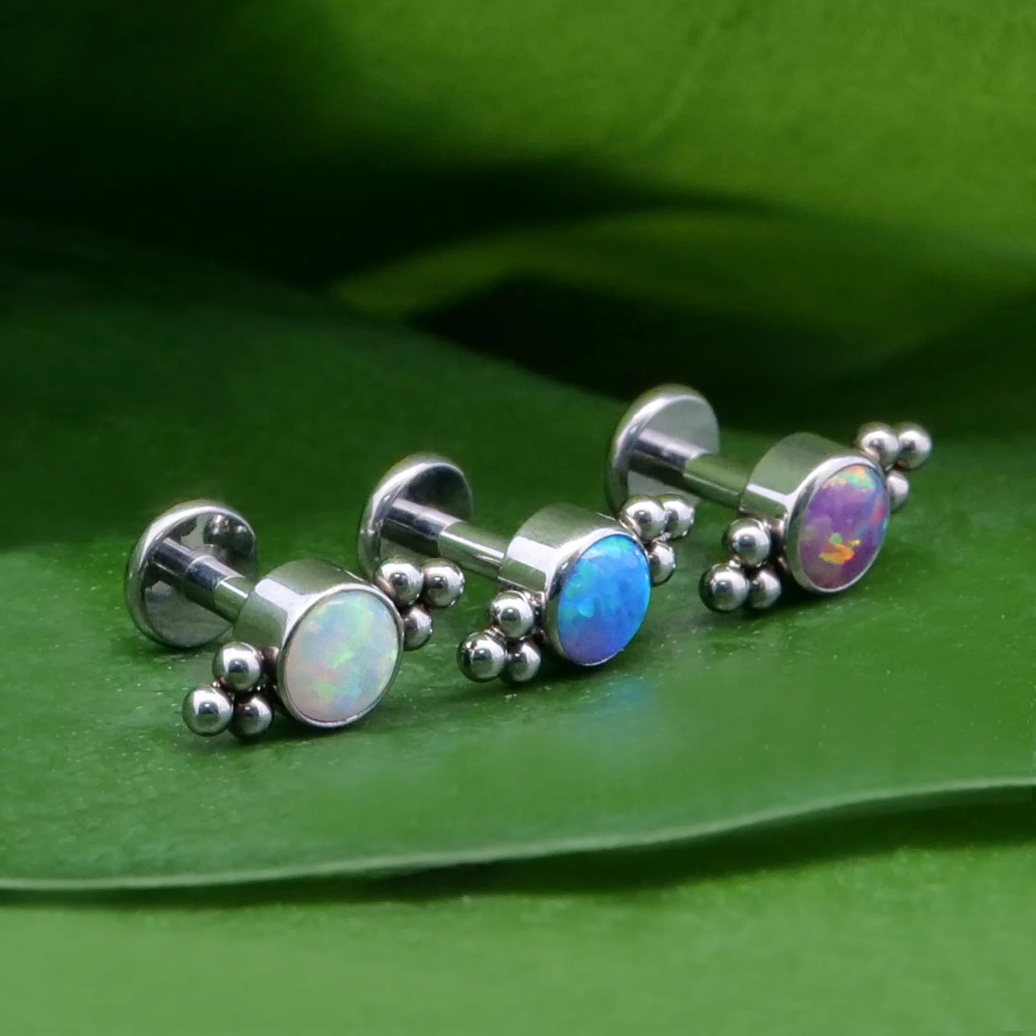 Titanium Metal Piercing Internally Threaded 1pc Opal + Beads Labret ...