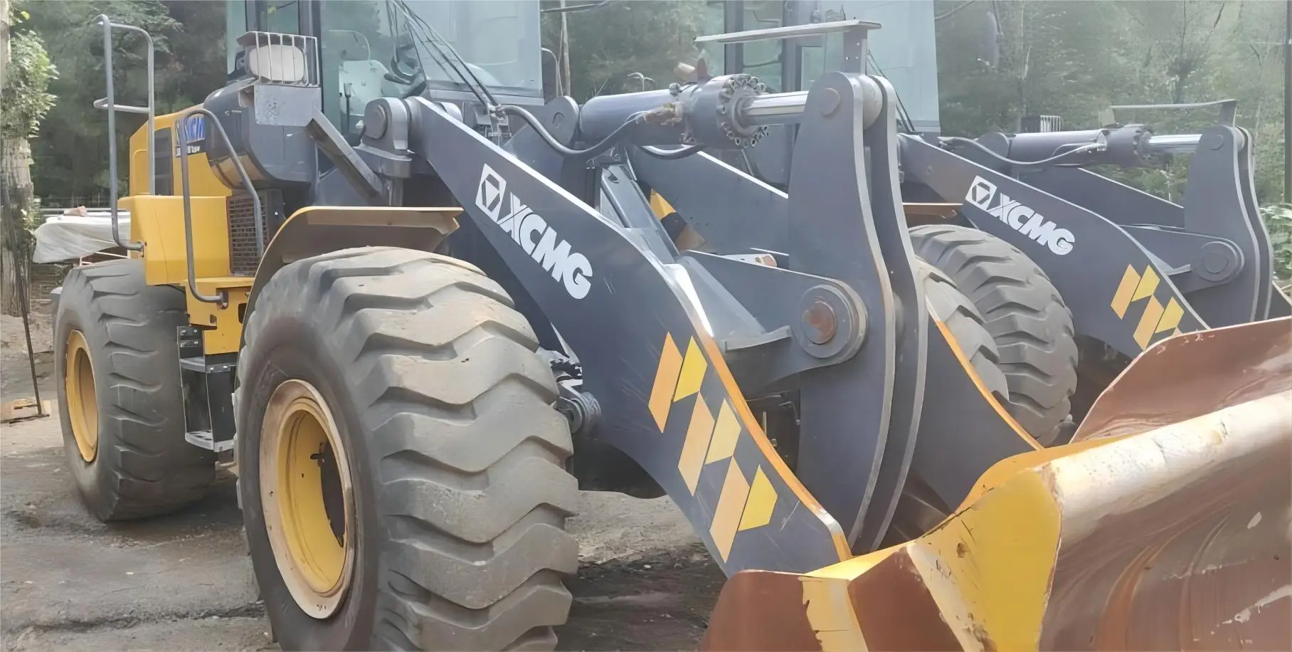 XCMG LW500HV 5 Ton Wheel Loader - Reliable Construction Power