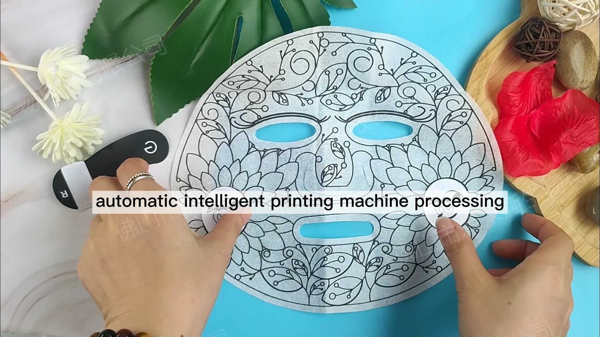 Black Technology Facial Masks Paper Microcurrent Facial Mask Material ...