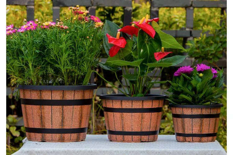 Wooden Bucket Barrel Garden Planters Set Rustic Flower Planters Pots ...