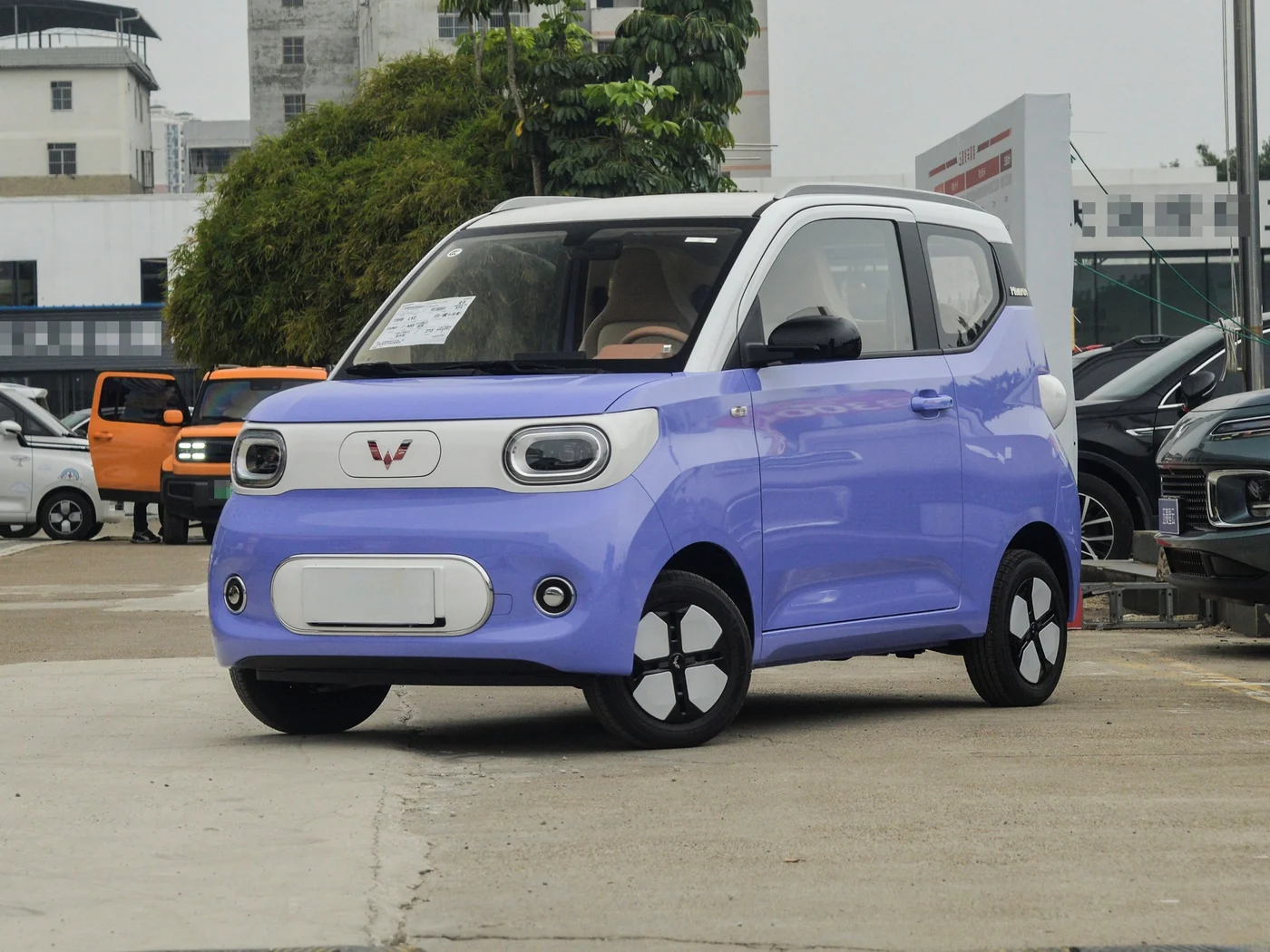 Wuling Hongguang Mini EV Car - 120km Range Electric Vehicle
