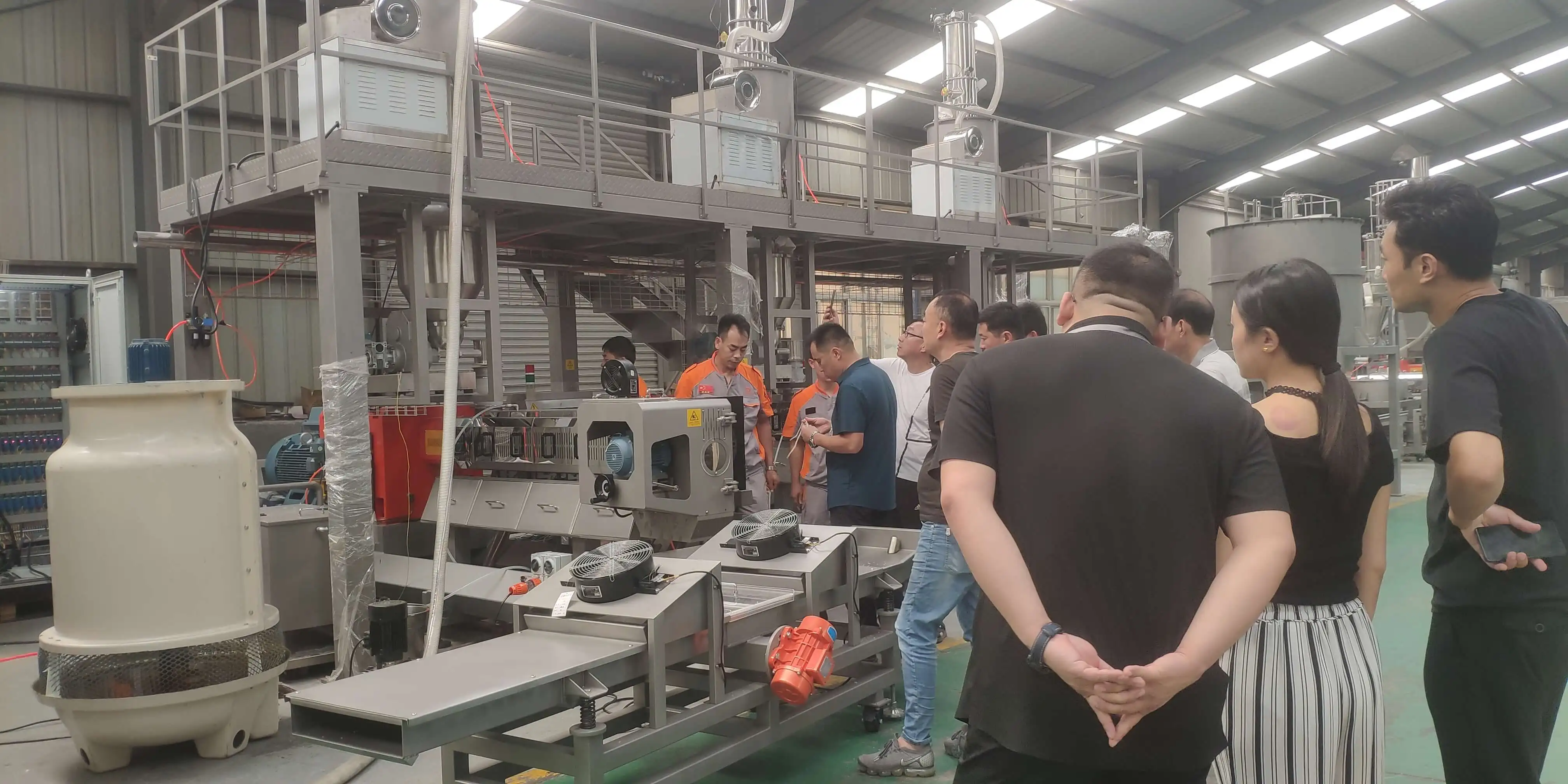 Extrusion Cereal Puff Snack Produce Equipment Extruded Grain Wheat ...