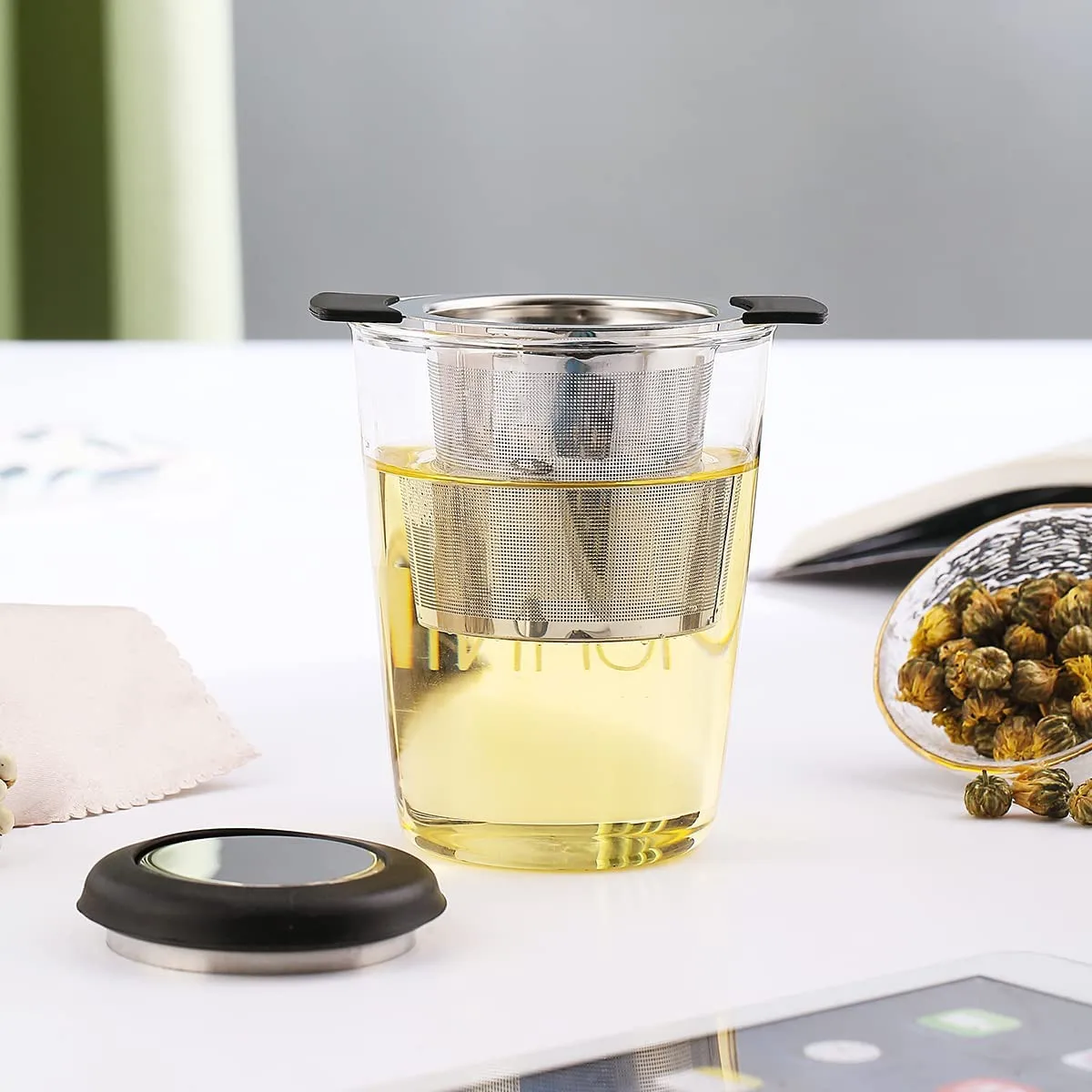 Stainless Steel Tea Infuser - Fine Mesh & Silicone Cover