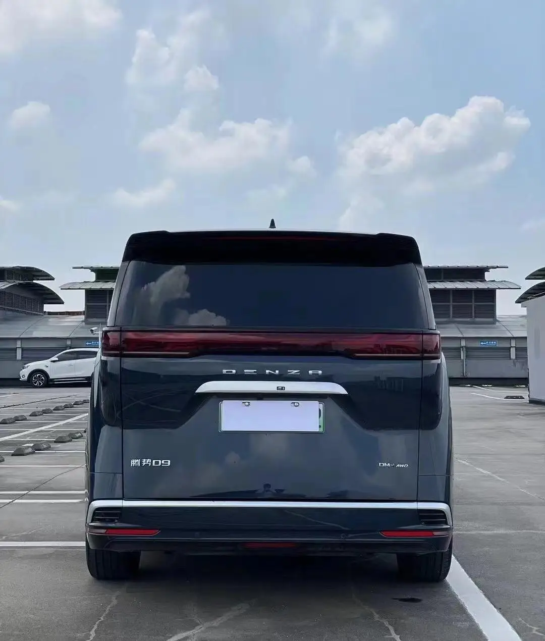 Tengshi Byd Denza D 9 Luxury Mpv New Energy Vehicle 4wd Electric Cars ...