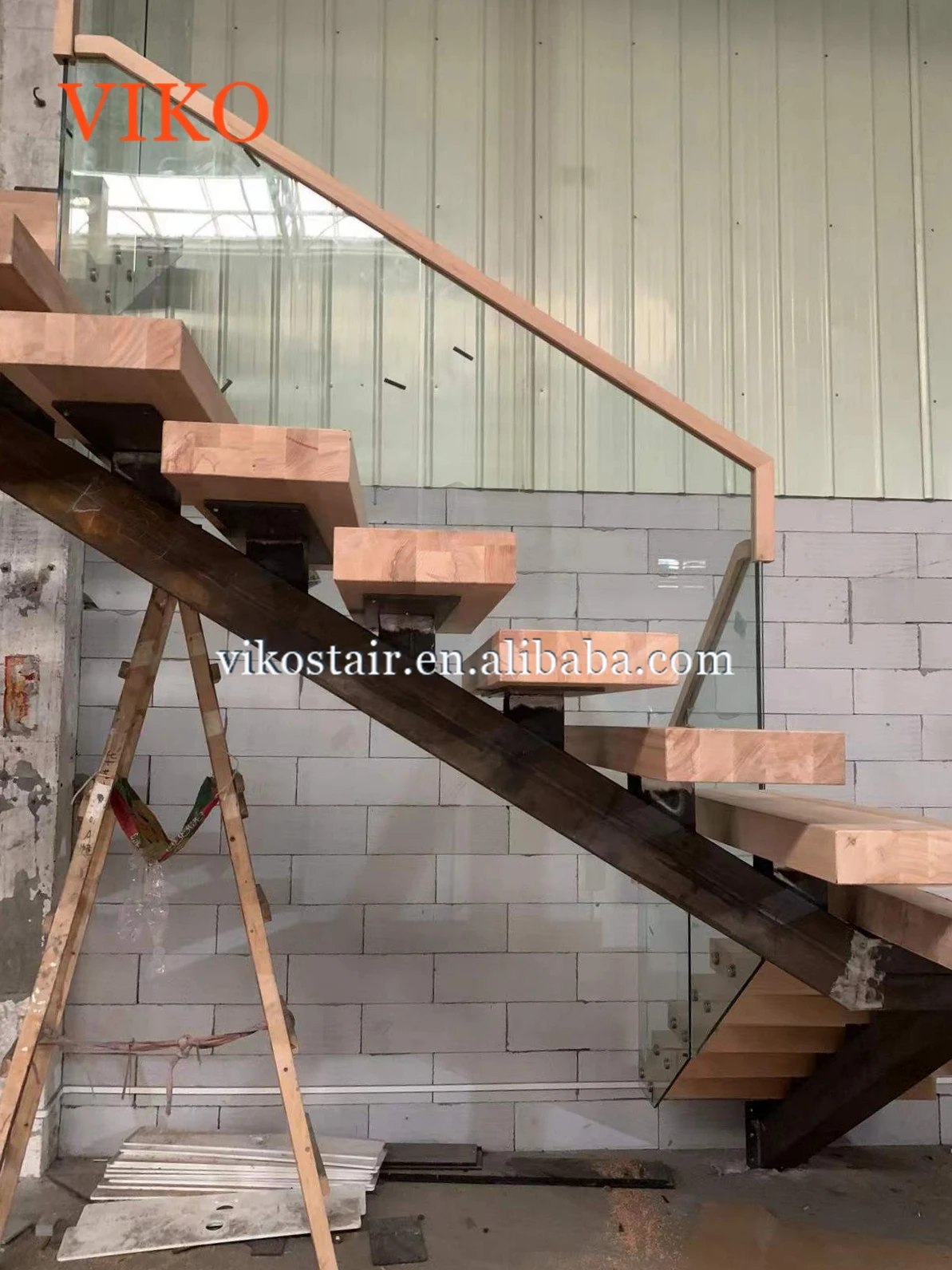 American Oak & Beech Wood Stair Treads - Solid Wood Stairs for Home ...