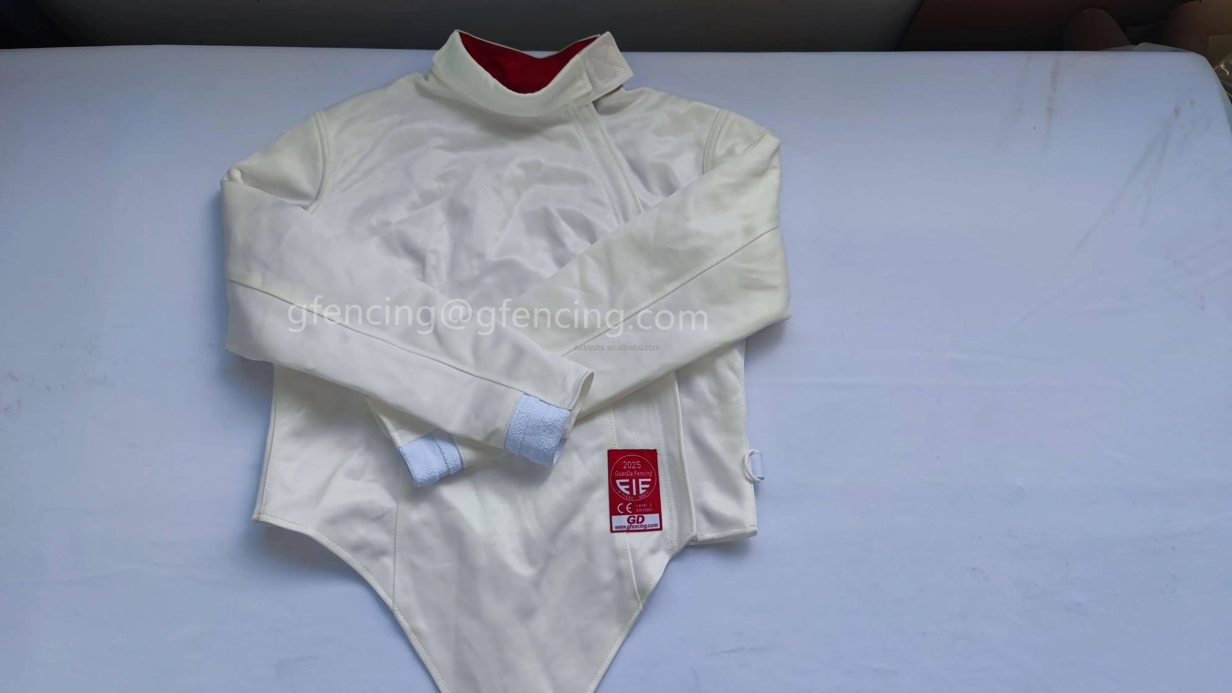 Guanda FIE Fencing Uniform - 800N Jacket & Pants Set