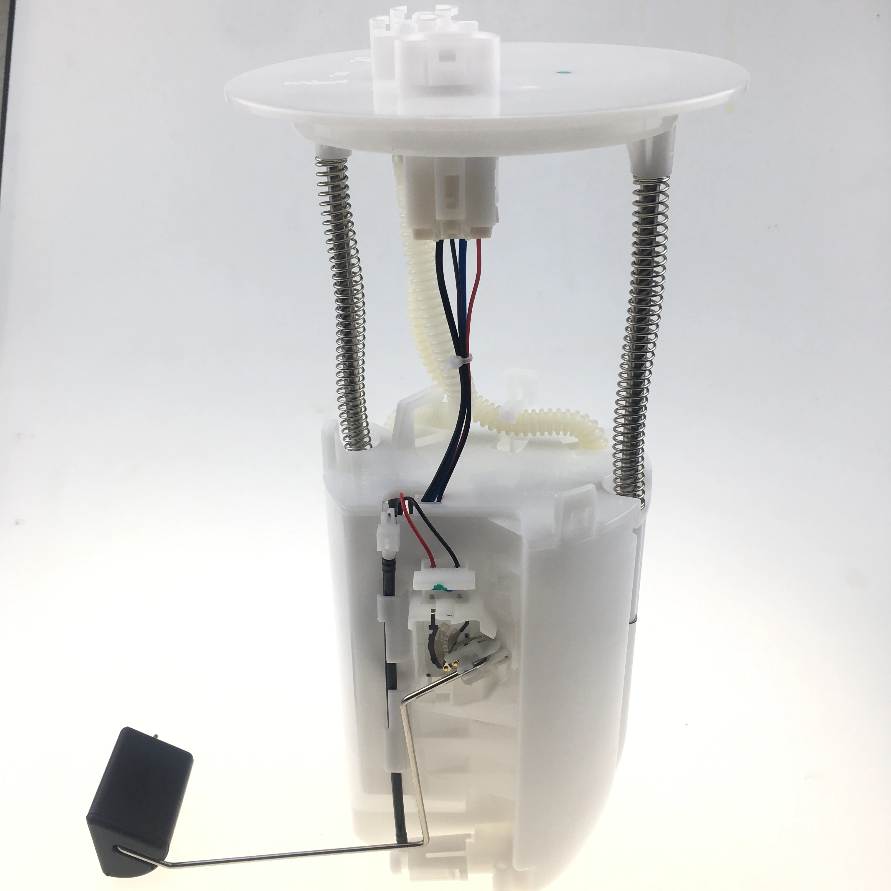 Em91061 Gasoline Fuel Pump Module Assembly For Toyota Hilux Vigo ...