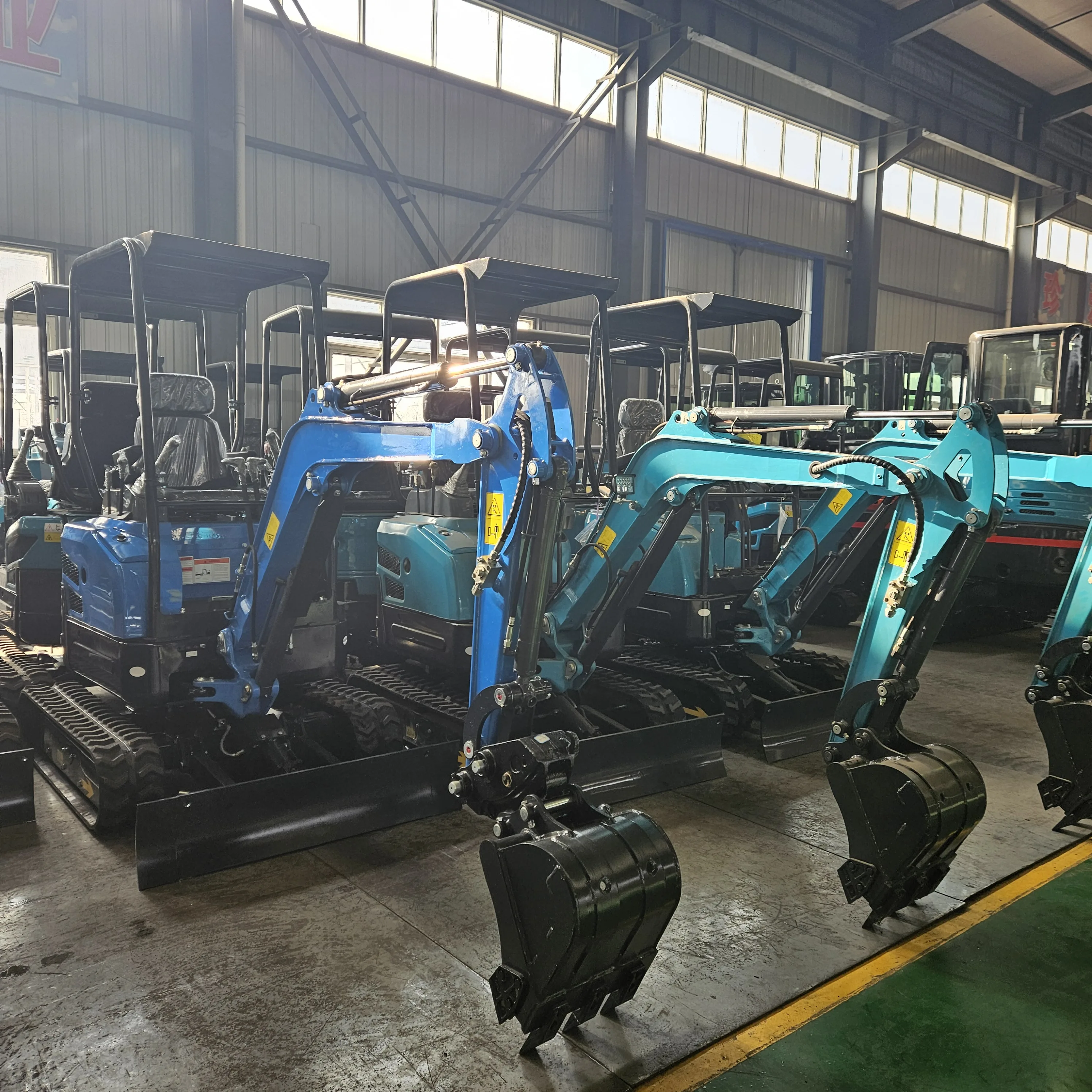 Miniescavatore Excavators 1 Ton 2 Ton 3 Ton Cheapest Mini Excavator - Buy Kid Mini Excavator ...