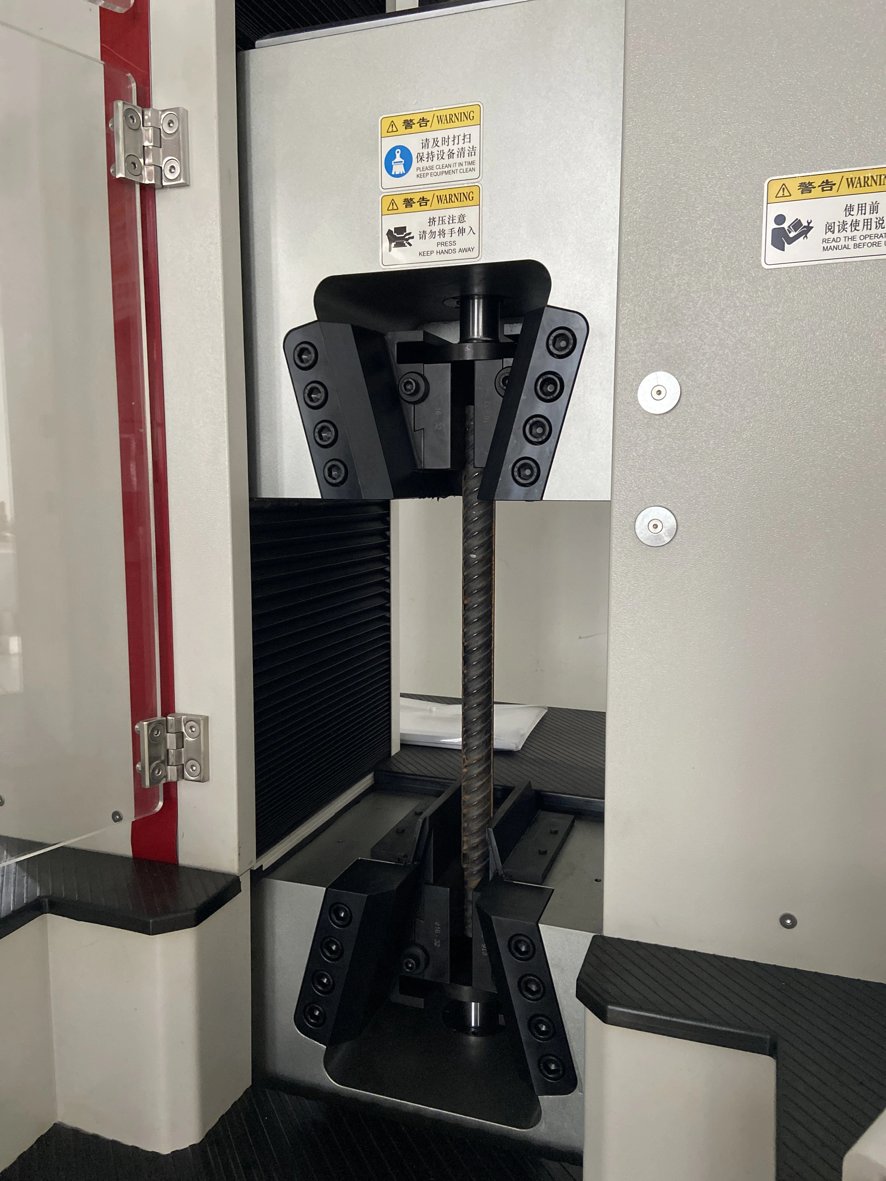 Hydraulic Strength Testing Machine 1000kn Utm Universal Testing Machine ...