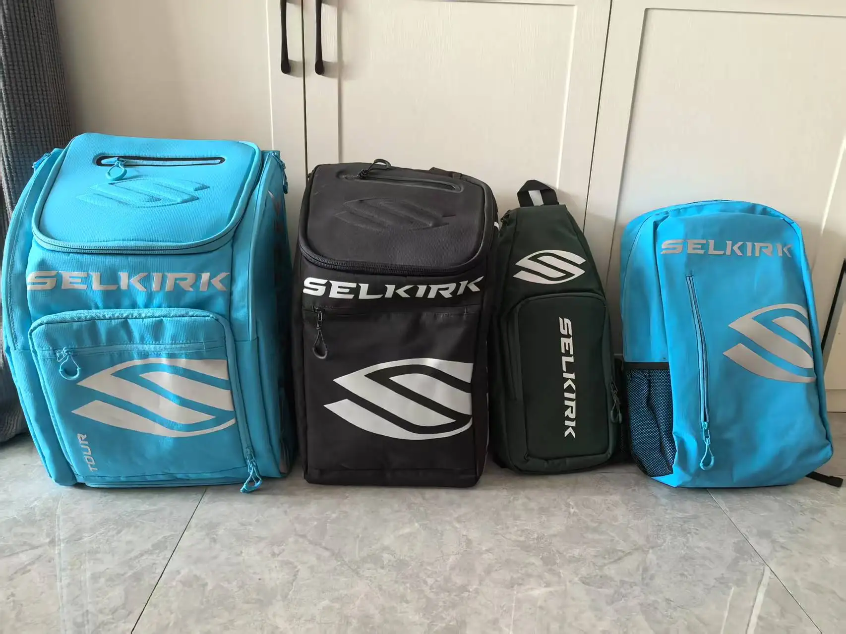 Free sample Pickleball Bag Pickleball Backpack with Water Bottle Holder ...
