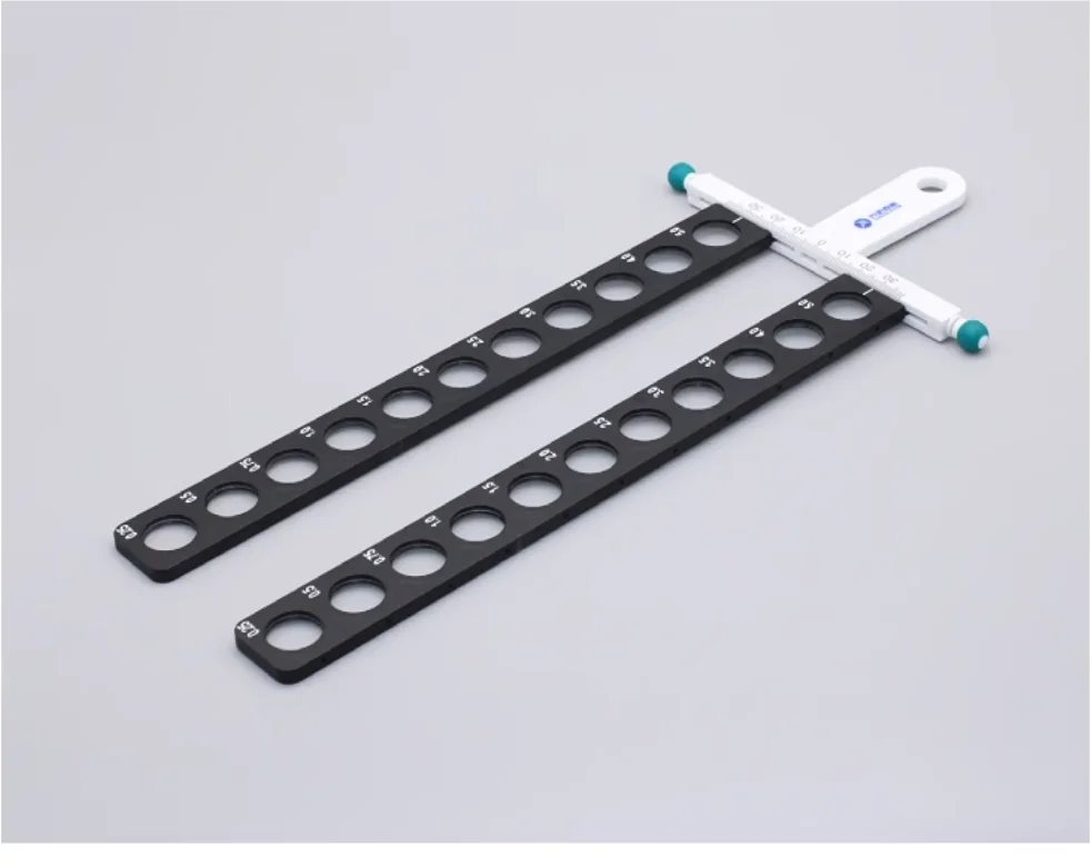 Ophthalmic Flipper Retinoscopy Rack Set - Optometry Tools