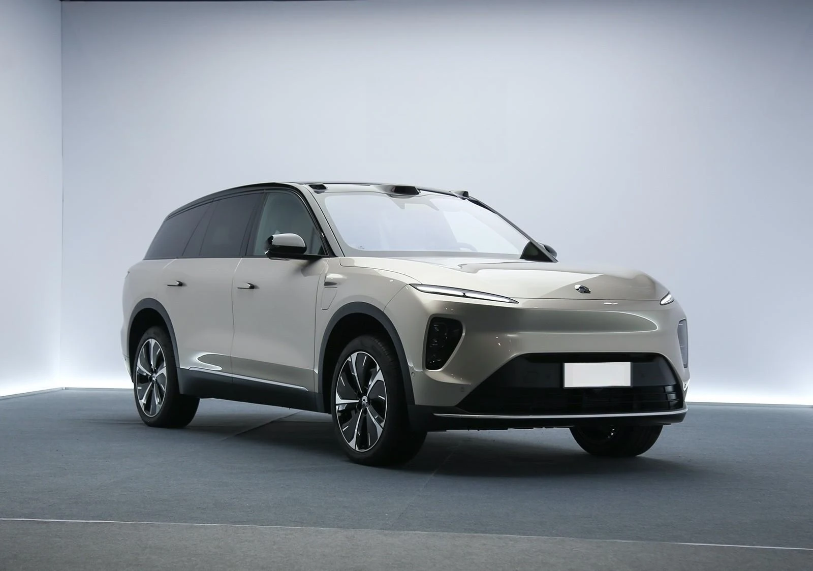 Brand New Kit Car Electric Mini Ev Nio Es8 For Sale Ride On Car New Energy Vehicles - Buy Mini ...