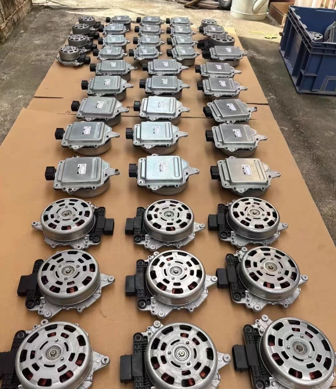 Wholesale Radiator Cooling Fan Motor For Toyota Corolla Lexus Chr 16363 ...