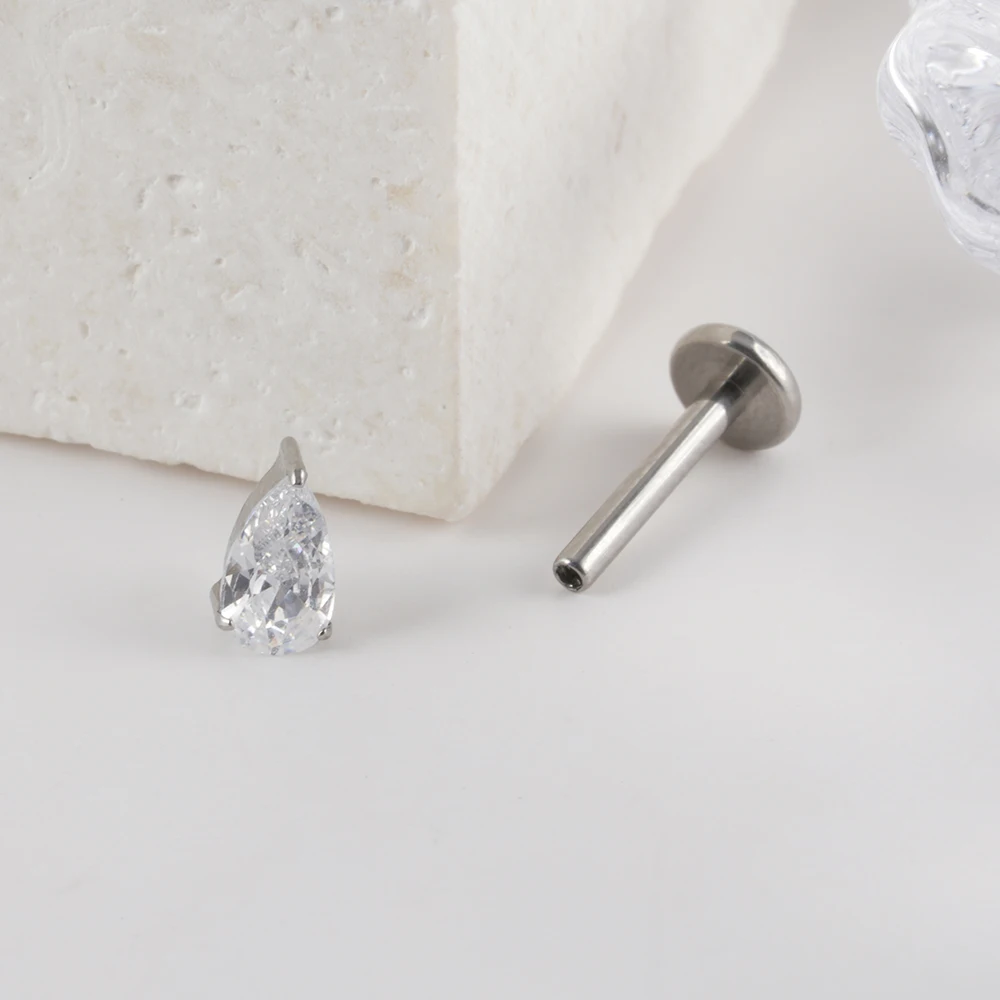 Right Grand ASTM F136 Titanium Teardrop Waterdrop CZ Internally ...