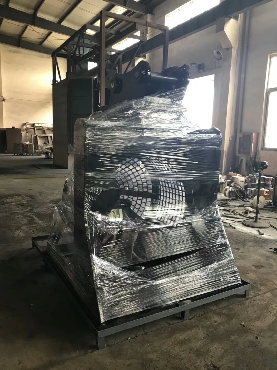 Excavator Rotary Screen Bucket For Sifting And Sorting Rock And Debris ...