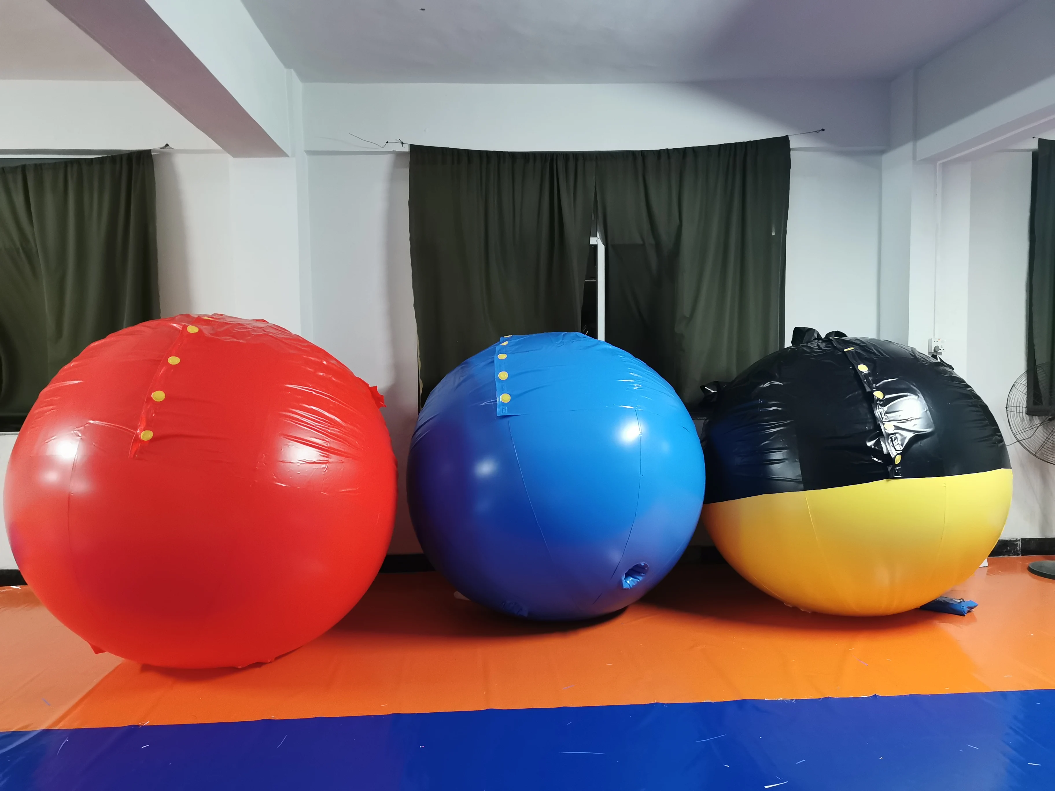 Cosplay Inflatable Blueberry Ball Suit - Perfect for Advertising